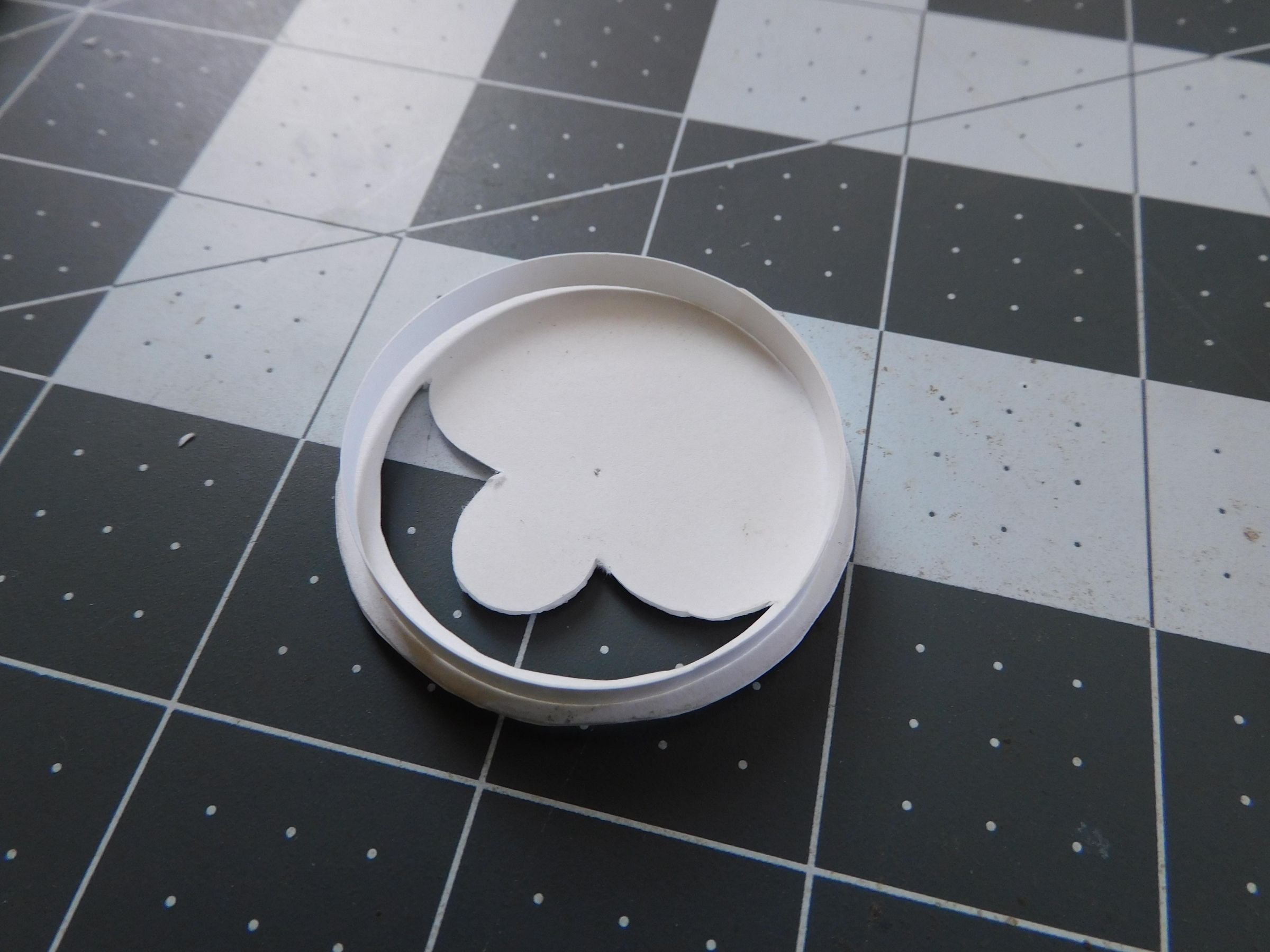 How to Make a Very Detailed Luxury Watch From Cardstock Paper : 8 Steps ...