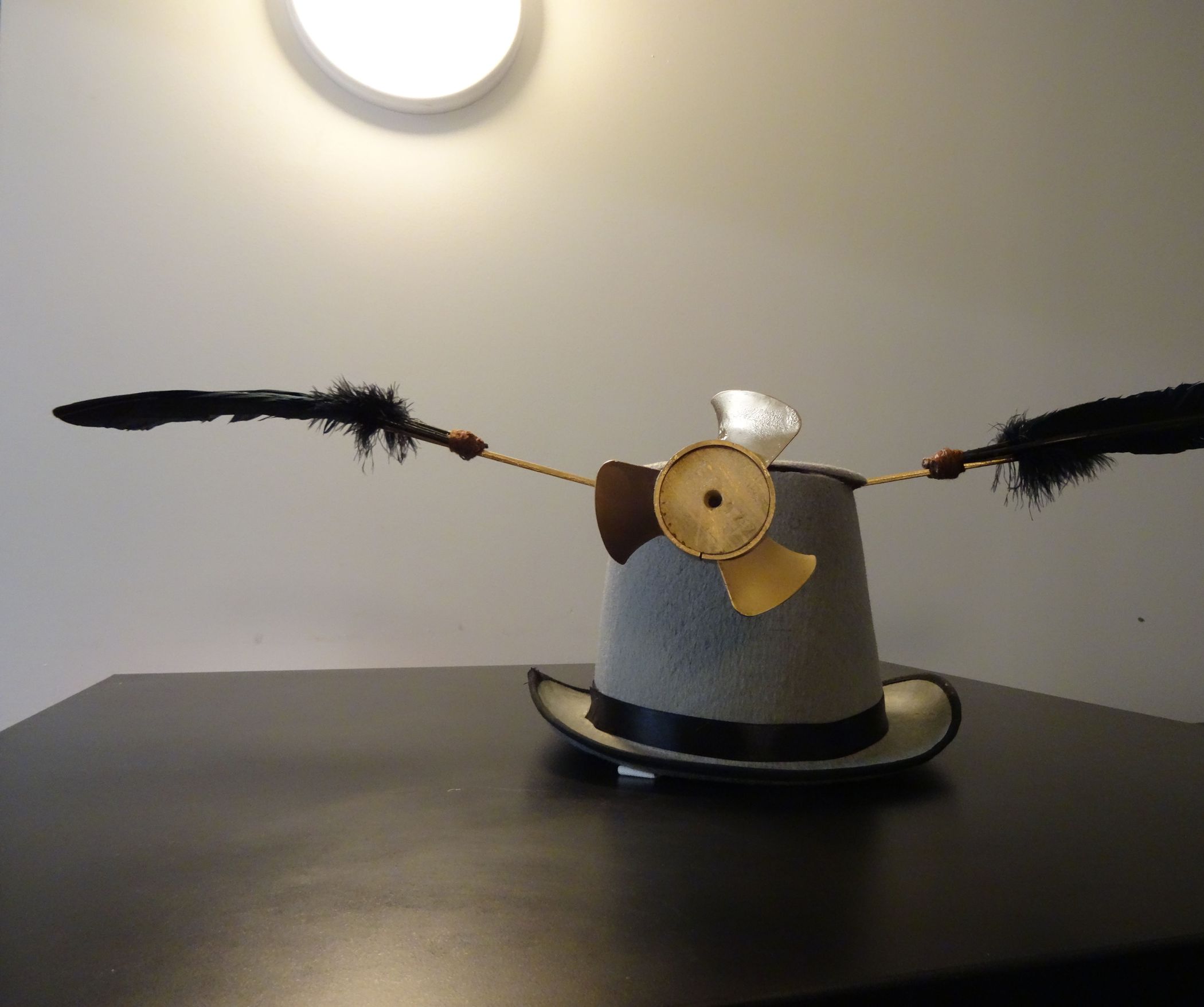Mechanical Winged Top Hat : 6 Steps (with Pictures) - Instructables