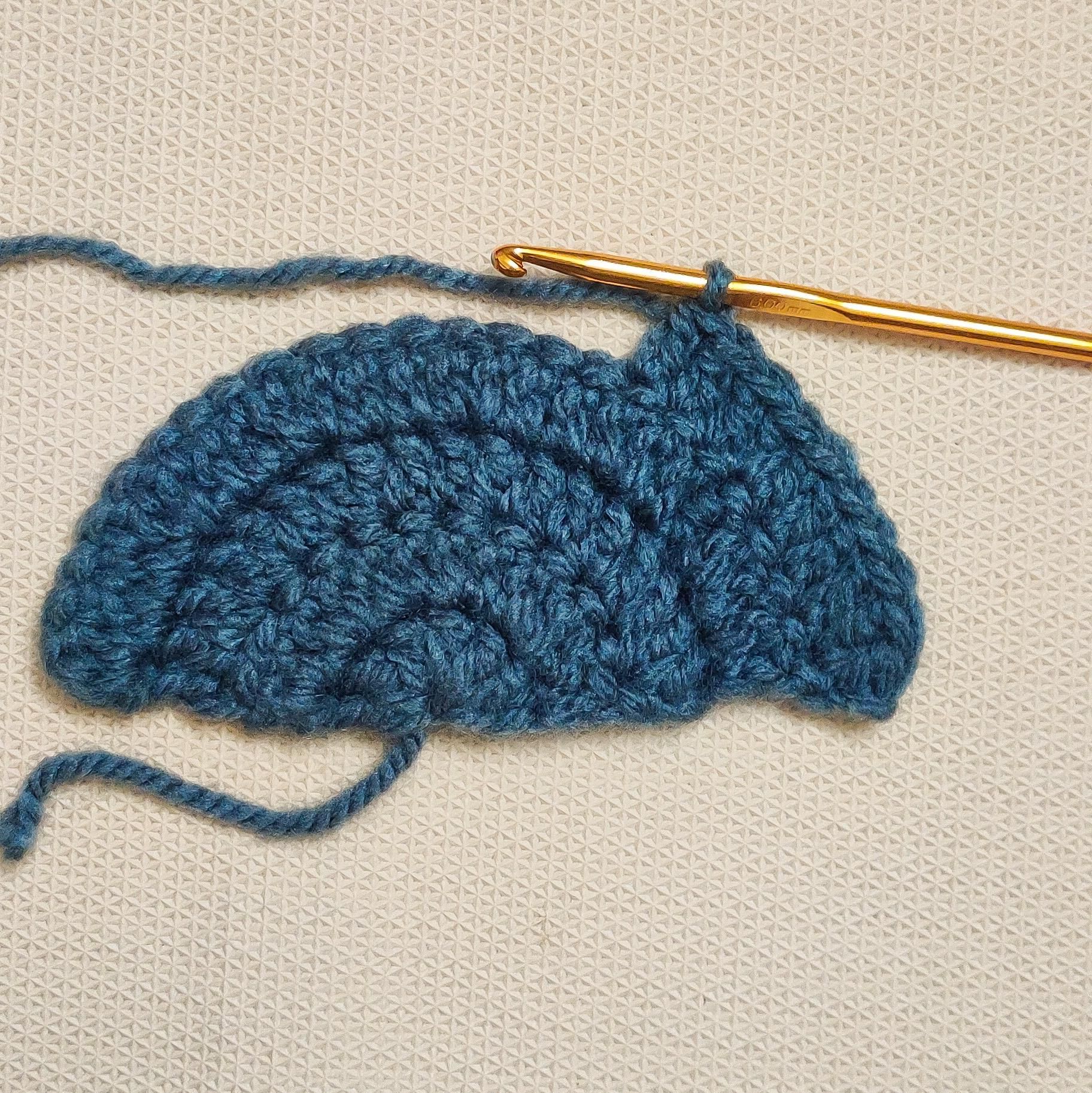 Textured Crochet Half Circle Rug : 18 Steps (with Pictures) - Instructables