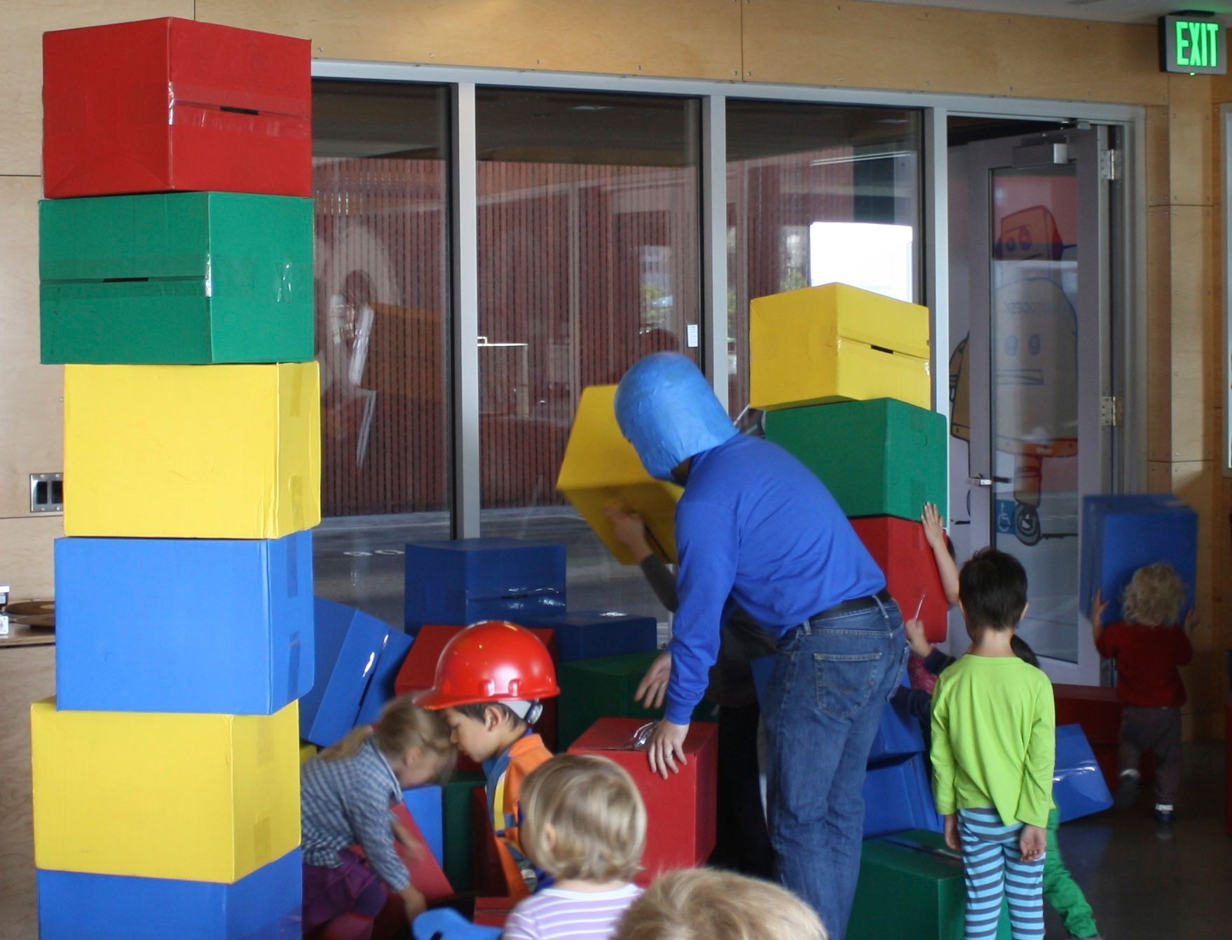 Giant Cardboard LEGO Blocks : 8 Steps (with Pictures) - Instructables