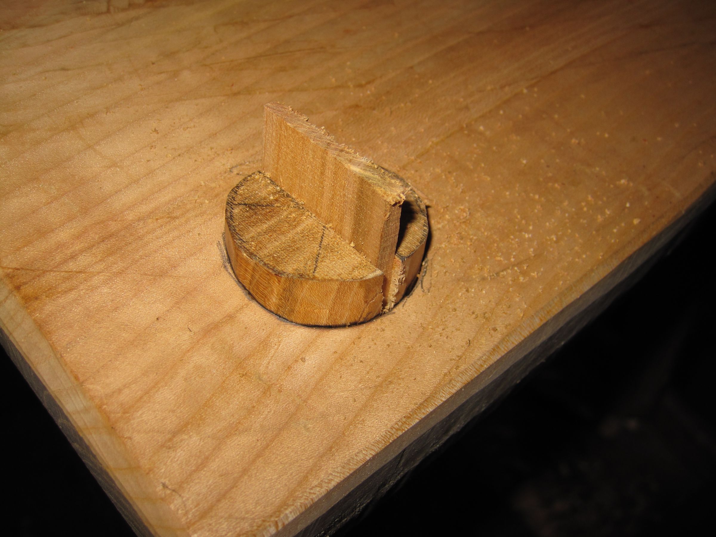 Make a Real Viking Stool : 6 Steps (with Pictures) - Instructables