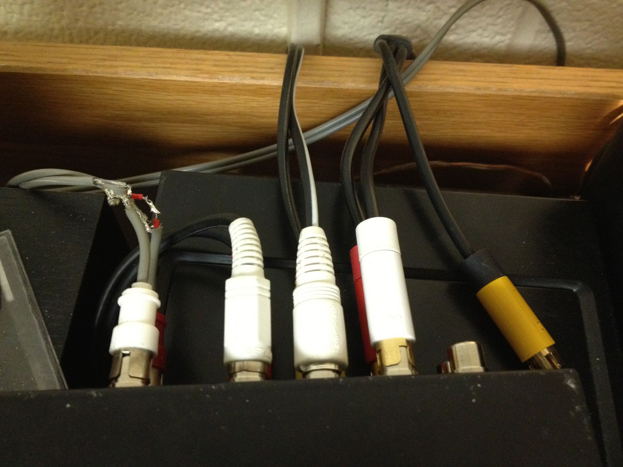 Passive Audio Mixer W/ Channel Volume Control : 6 Steps - Instructables