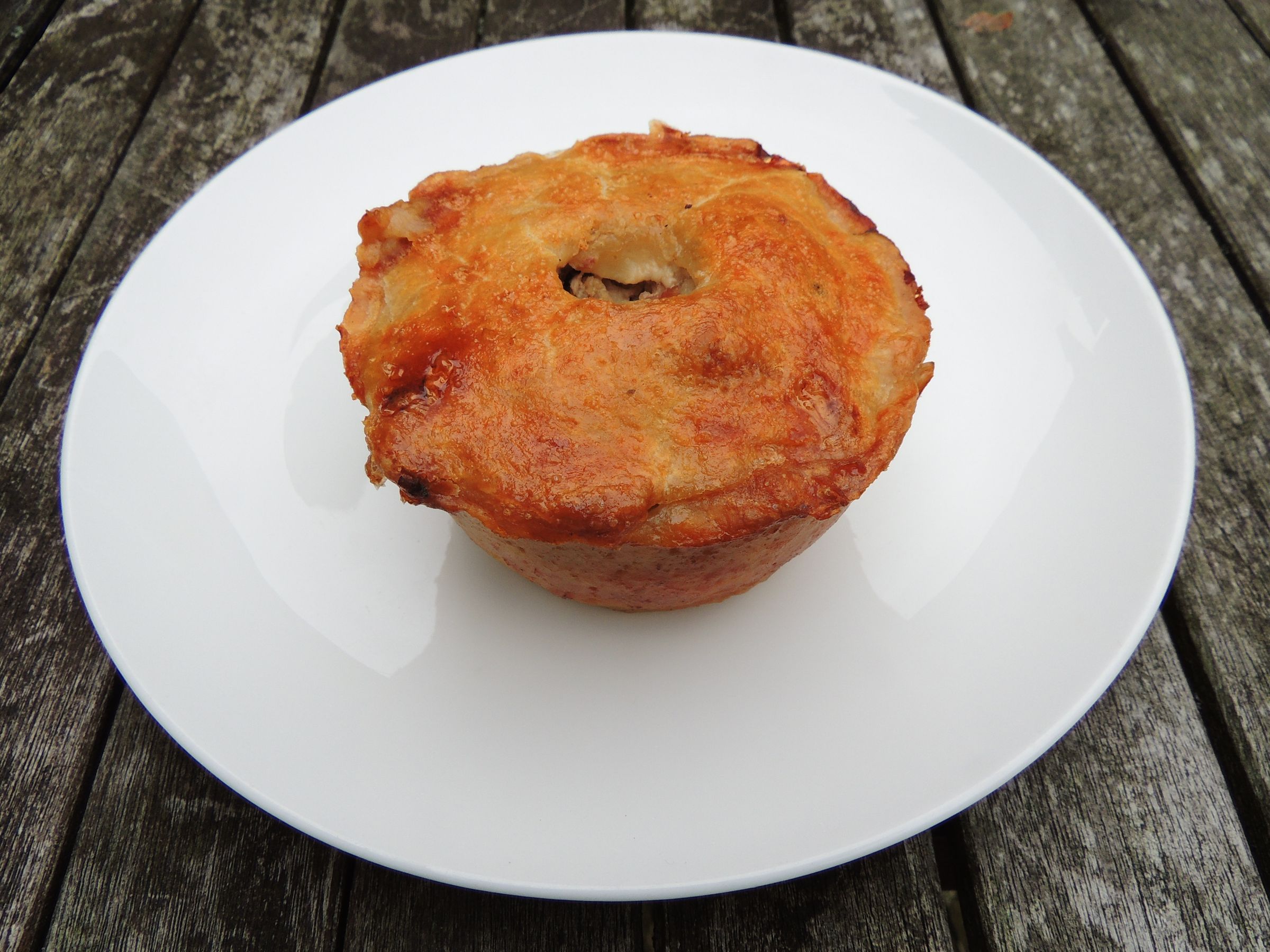 How to Make Traditional English Pork Pies : 6 Steps (with Pictures ...