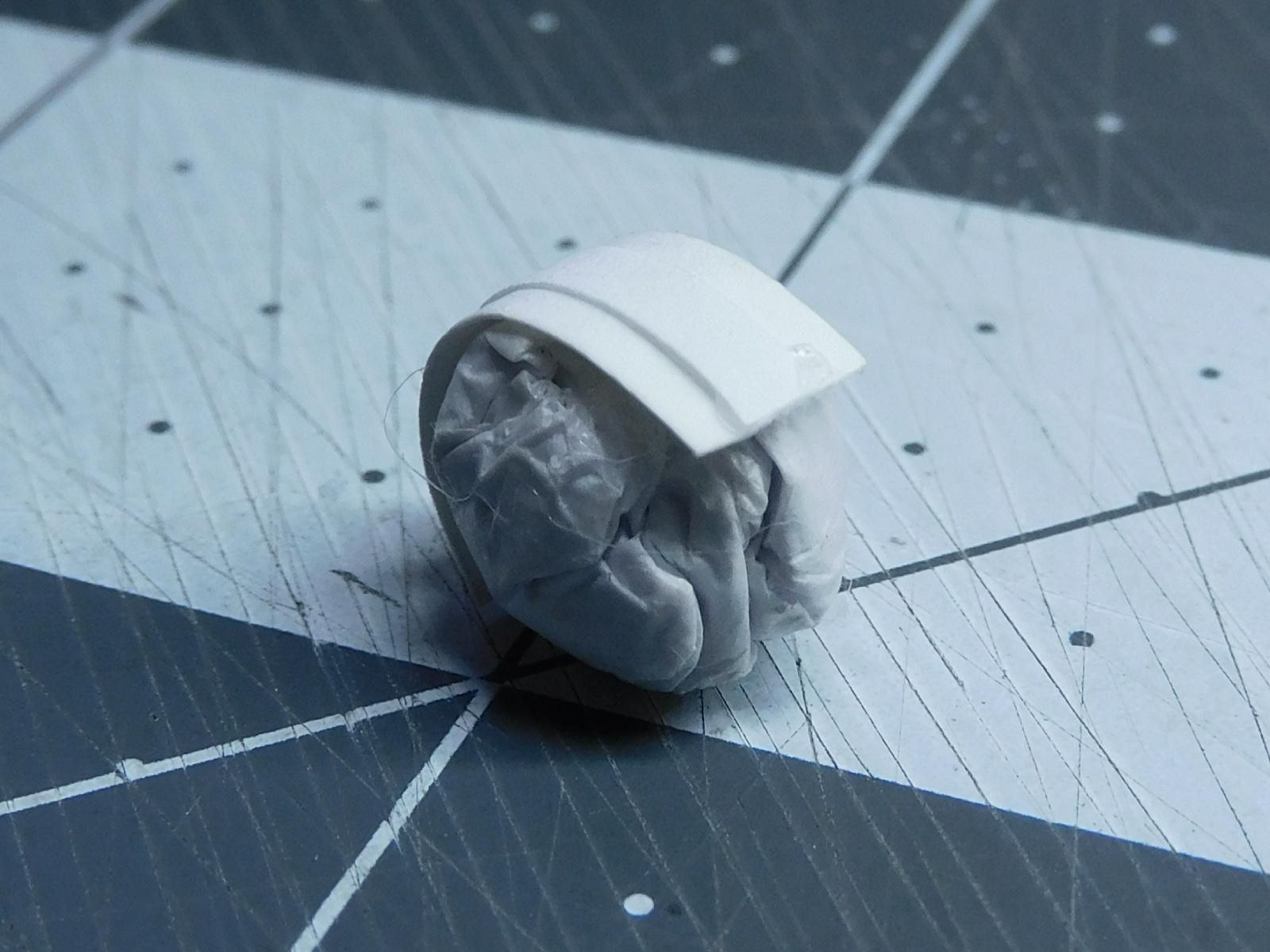 How to Make a Figurine for Your Paper Model Planes Using Hot-glue! : 9 ...