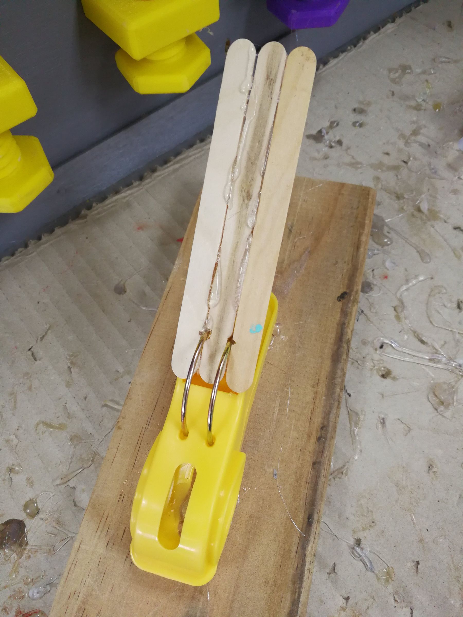 A Very Simple Catapult to Make With Kids : 6 Steps (with Pictures ...