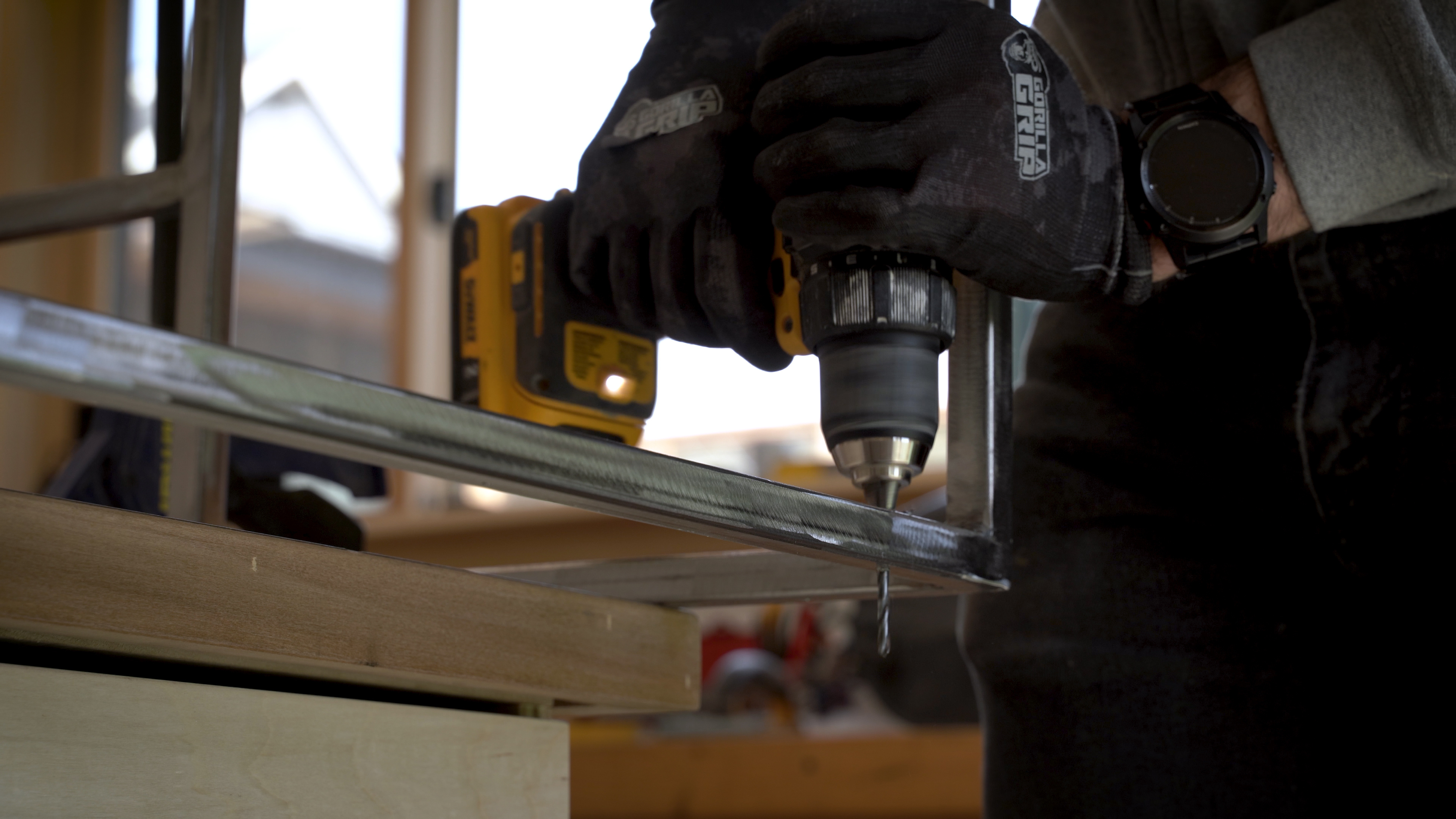 Fake Live Edge Table : 19 Steps (with Pictures) - Instructables