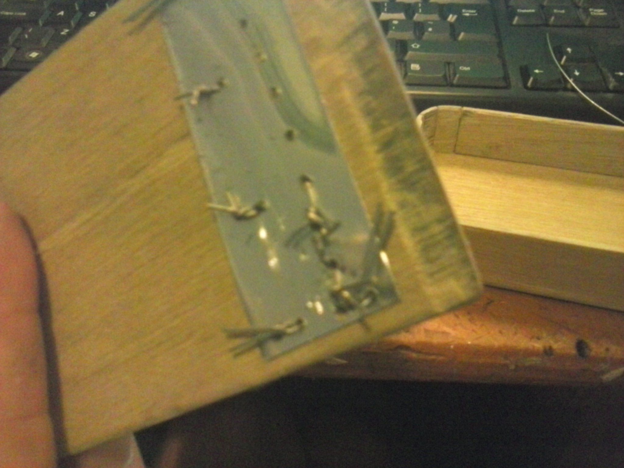 Make a Thumb Piano (Mbira) : 9 Steps (with Pictures) - Instructables