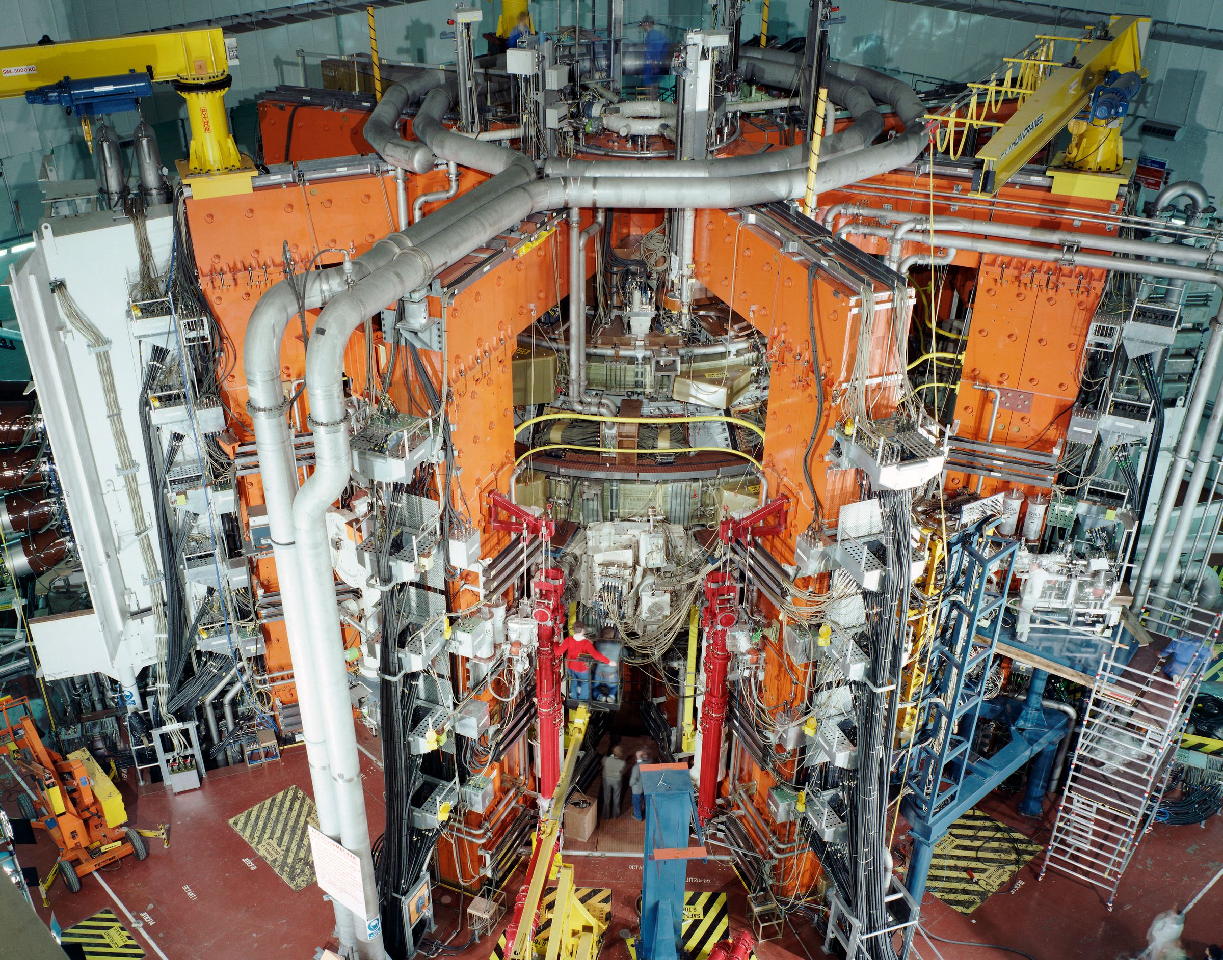 Build a Fusion Reactor : 7 Steps (with Pictures) - Instructables
