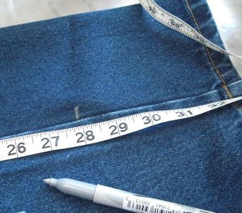 Hemming Jeans the Easy Way : 13 Steps (with Pictures) - Instructables