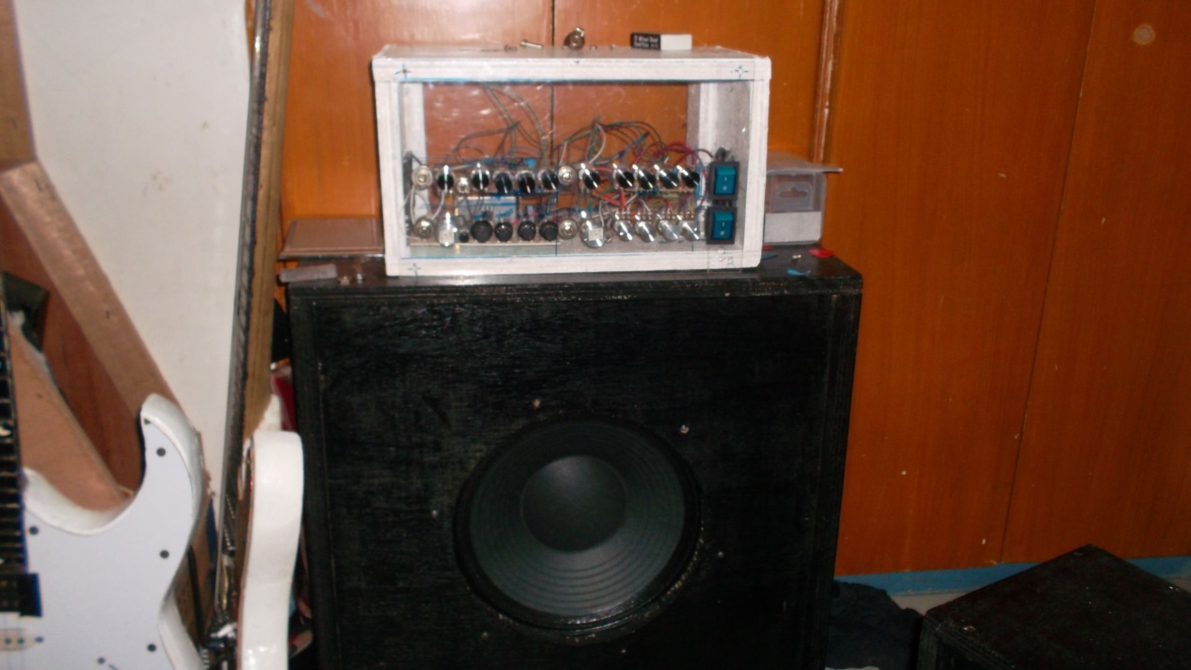 DIY Cheap Solid-state Amplifier (from Salvaged Parts) : 9 Steps (with ...
