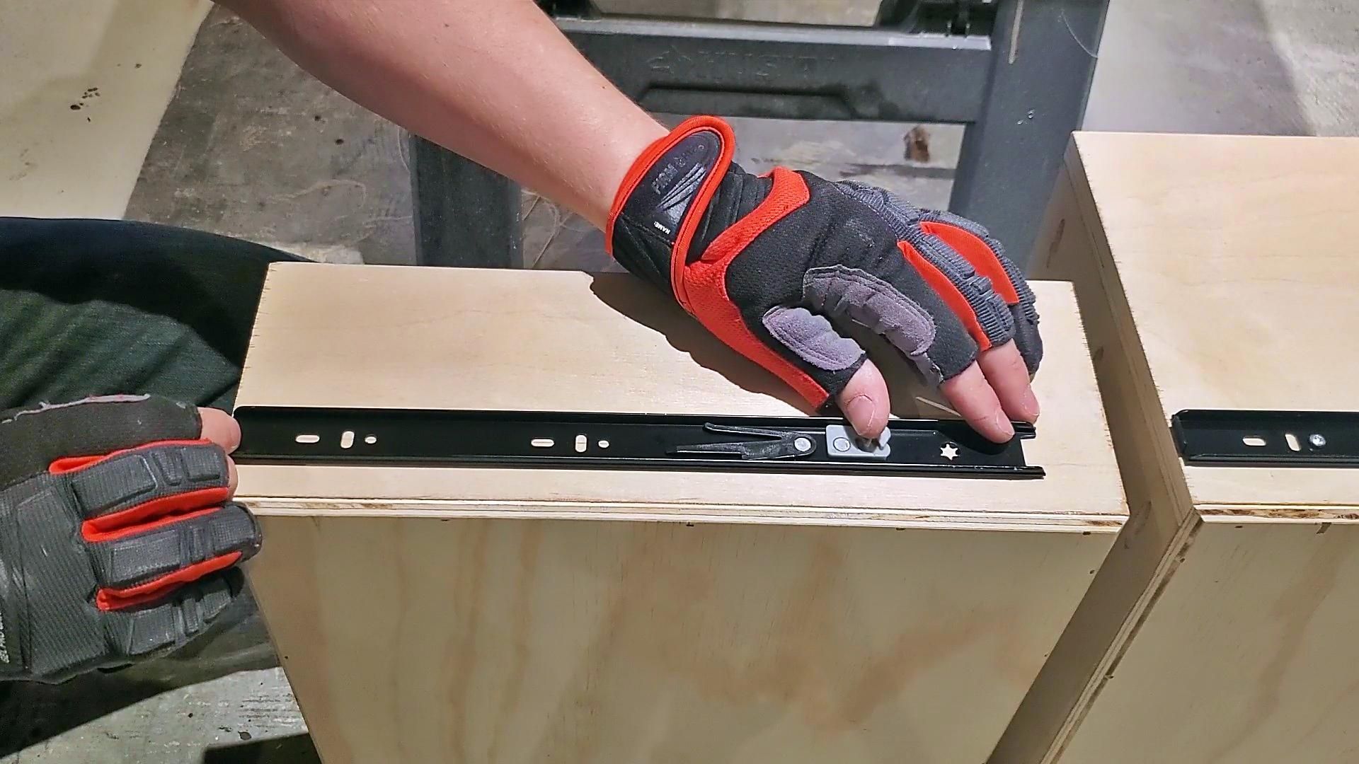 Beginners Guide to Drawers. Measure, Cut, Assemble, Mount, Finish. No ...