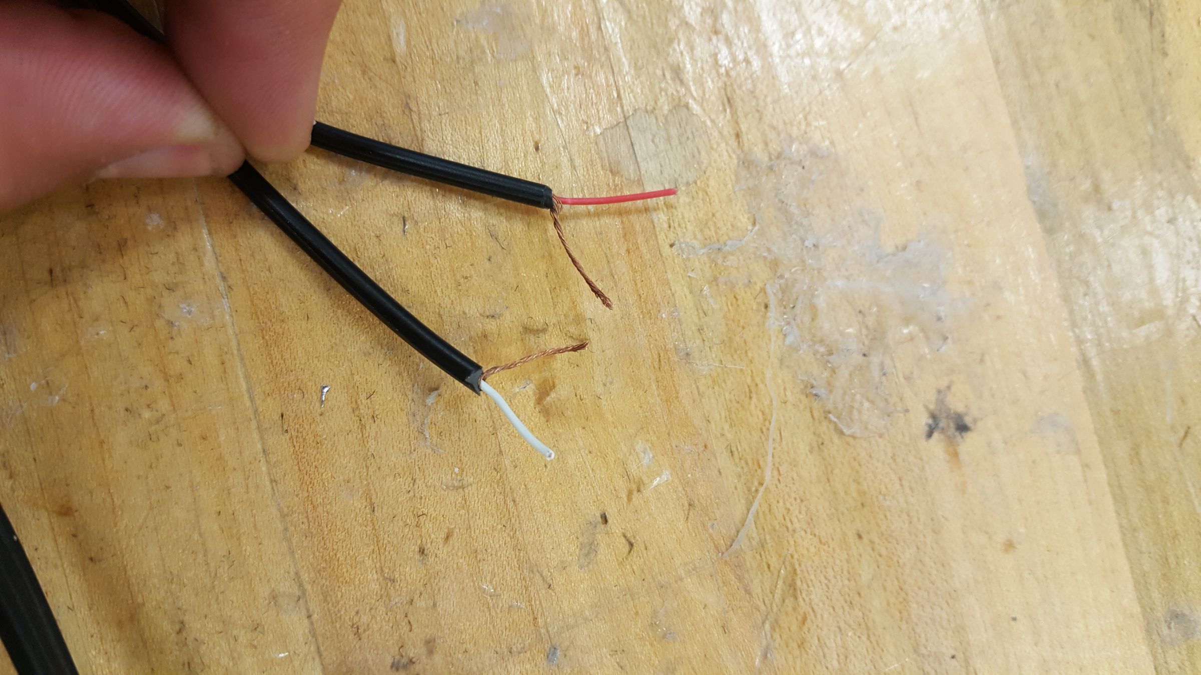 DIY Aux Cable : 6 Steps - Instructables