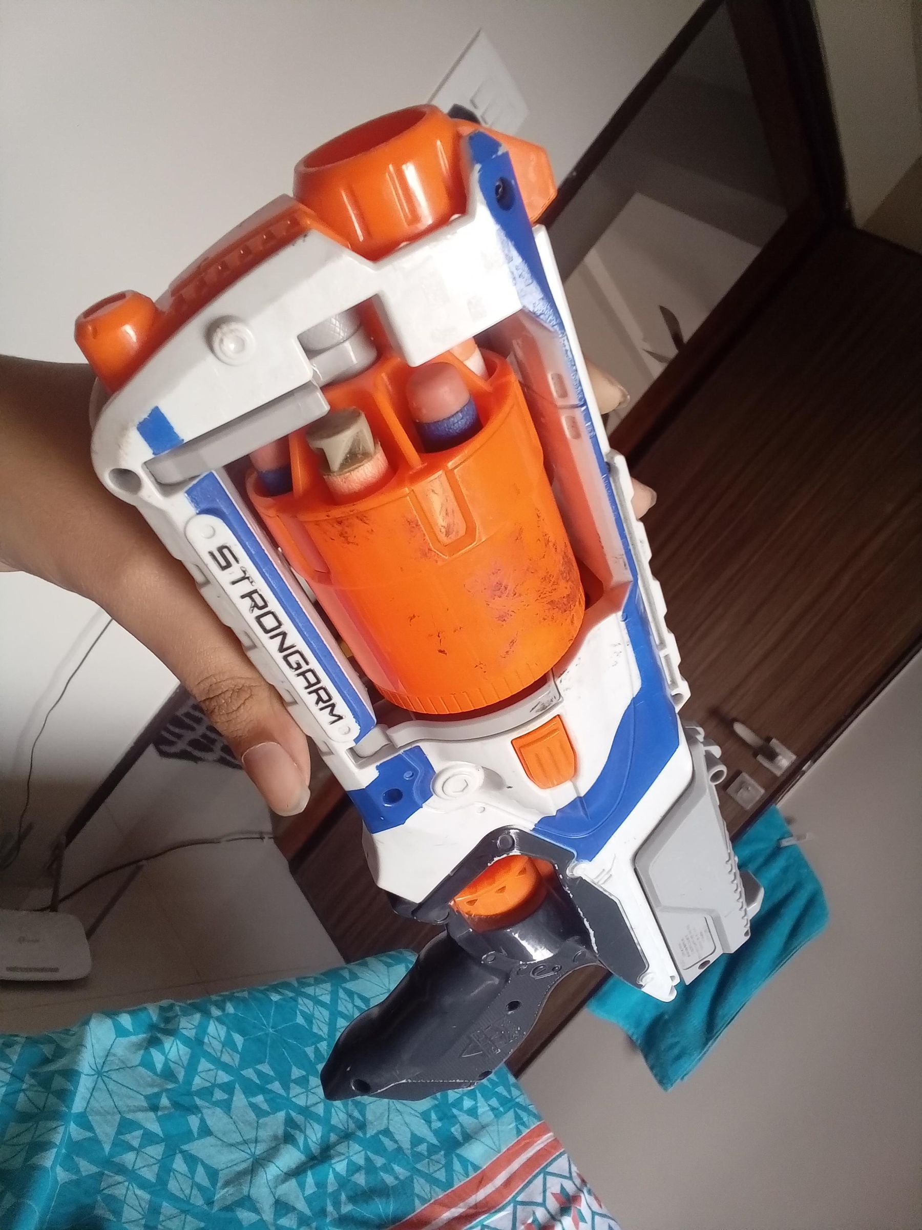18 Shot Nerf Strongarm : 8 Steps (with Pictures) - Instructables