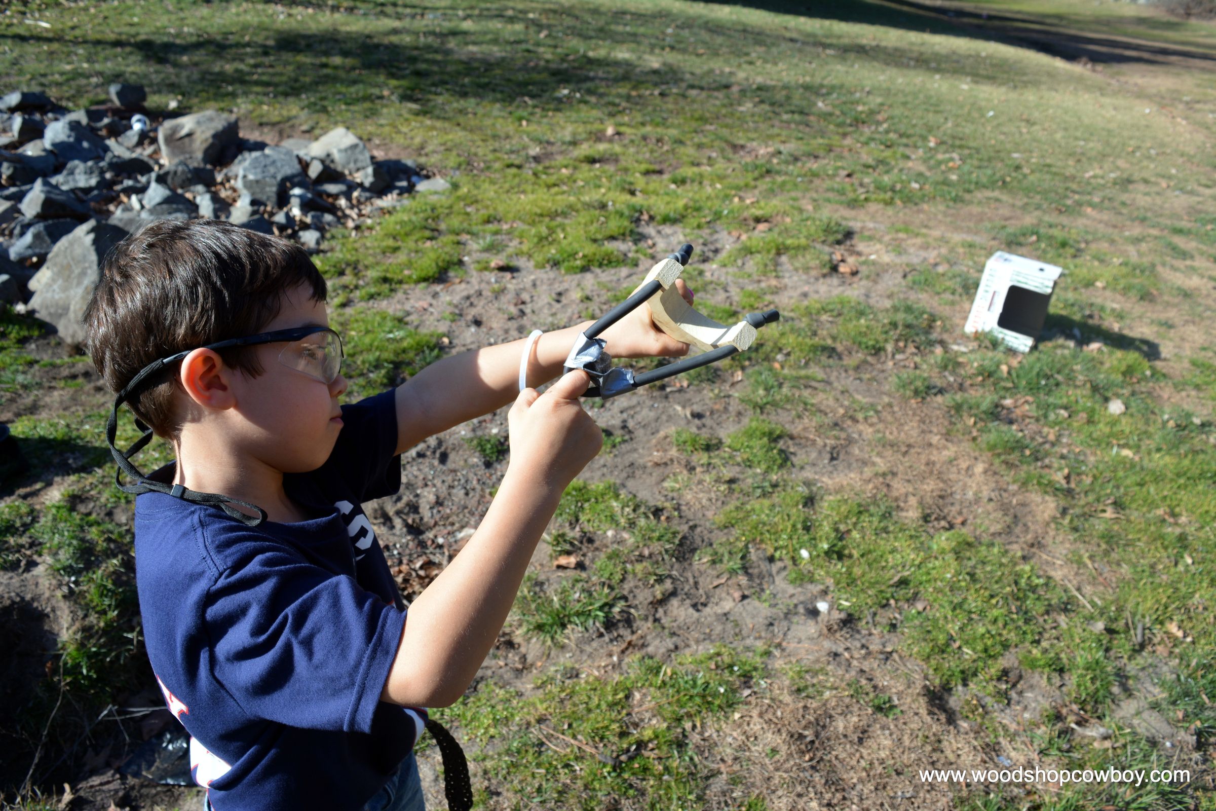 DIY Slingshot : 4 Steps (with Pictures) - Instructables