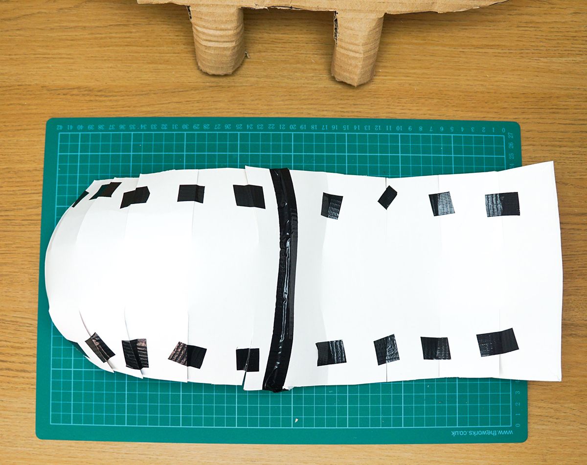 DIY Cardboard Pangolin | Sculpt an Armoured Animal With Recycled Card ...