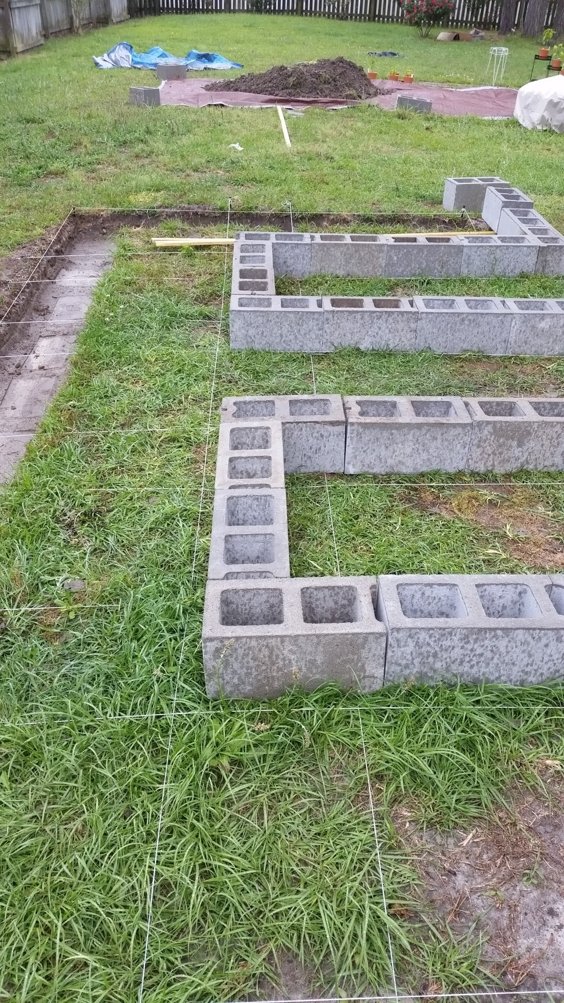 Build a Concrete Block Garden for Food and Memories : 10 Steps (with ...