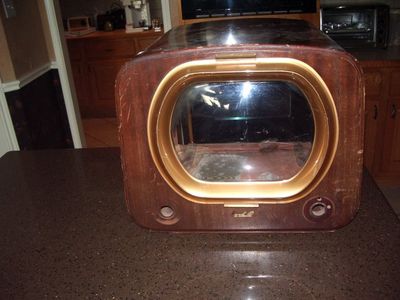 Rescue a Vintage TV Cabinet : 5 Steps (with Pictures) - Instructables