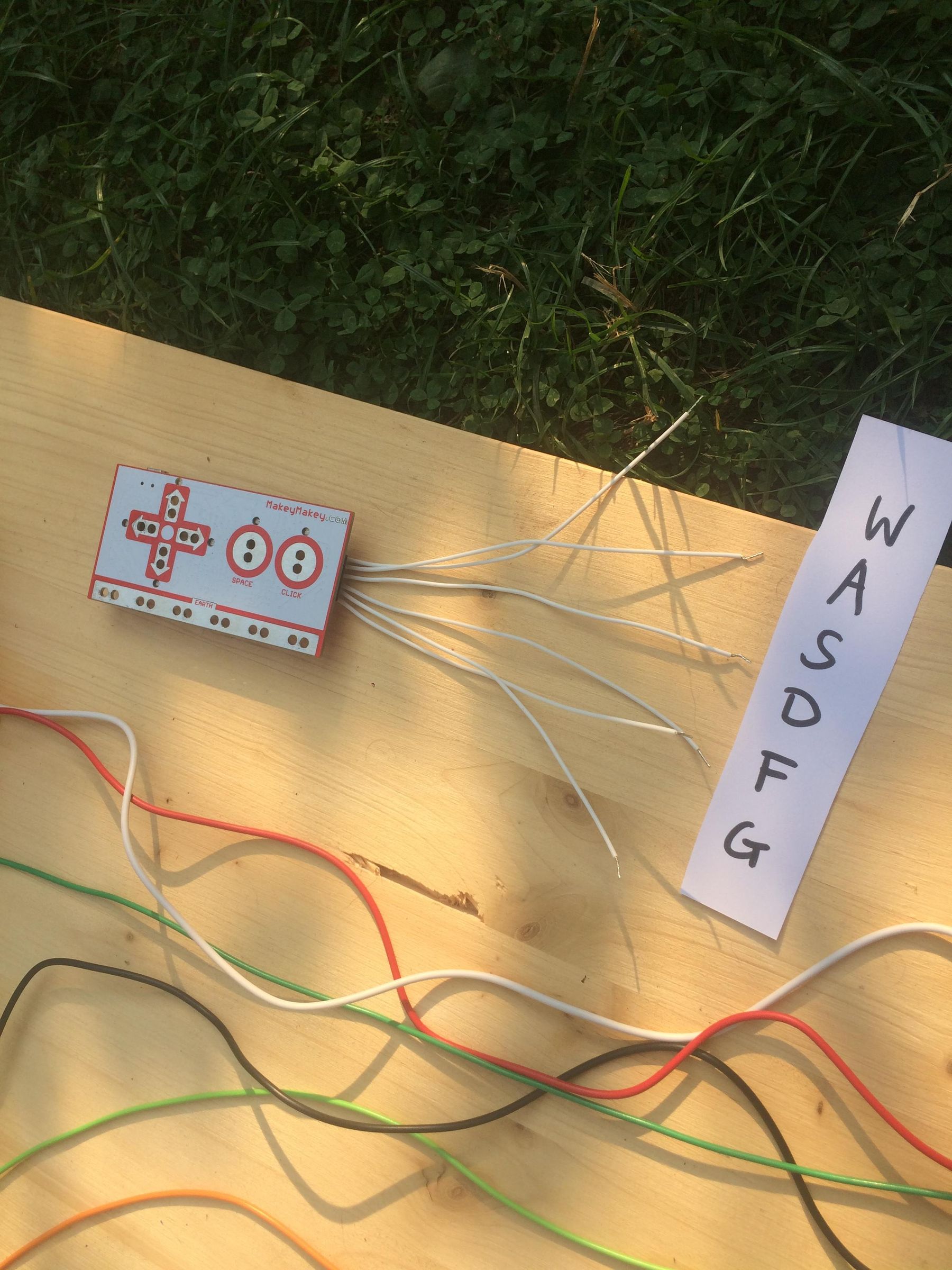 Water Synthesizer With MakeyMakey and Scratch : 6 Steps (with Pictures ...