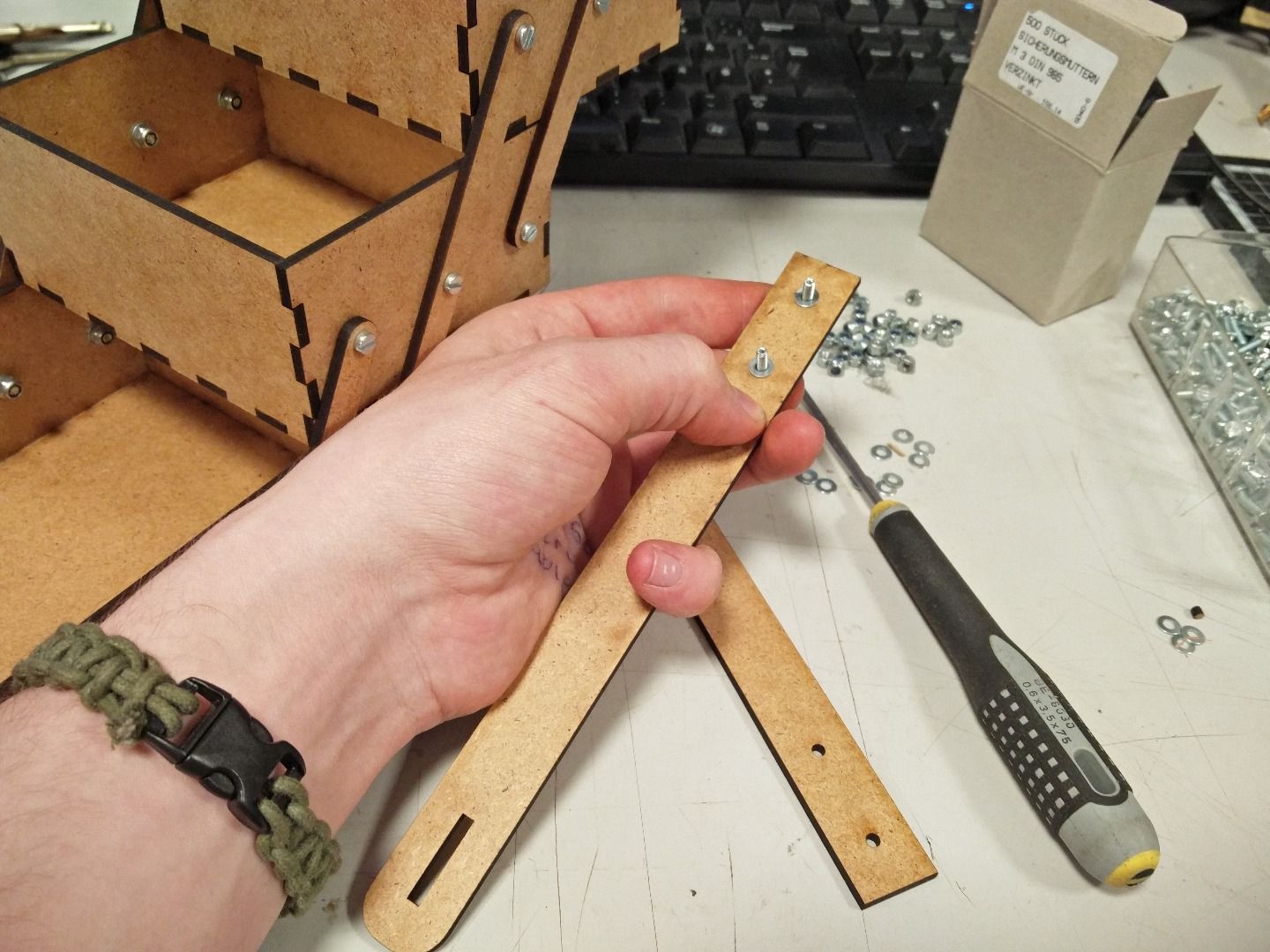 Laser Cut Pivoting Box : 10 Steps (with Pictures) - Instructables