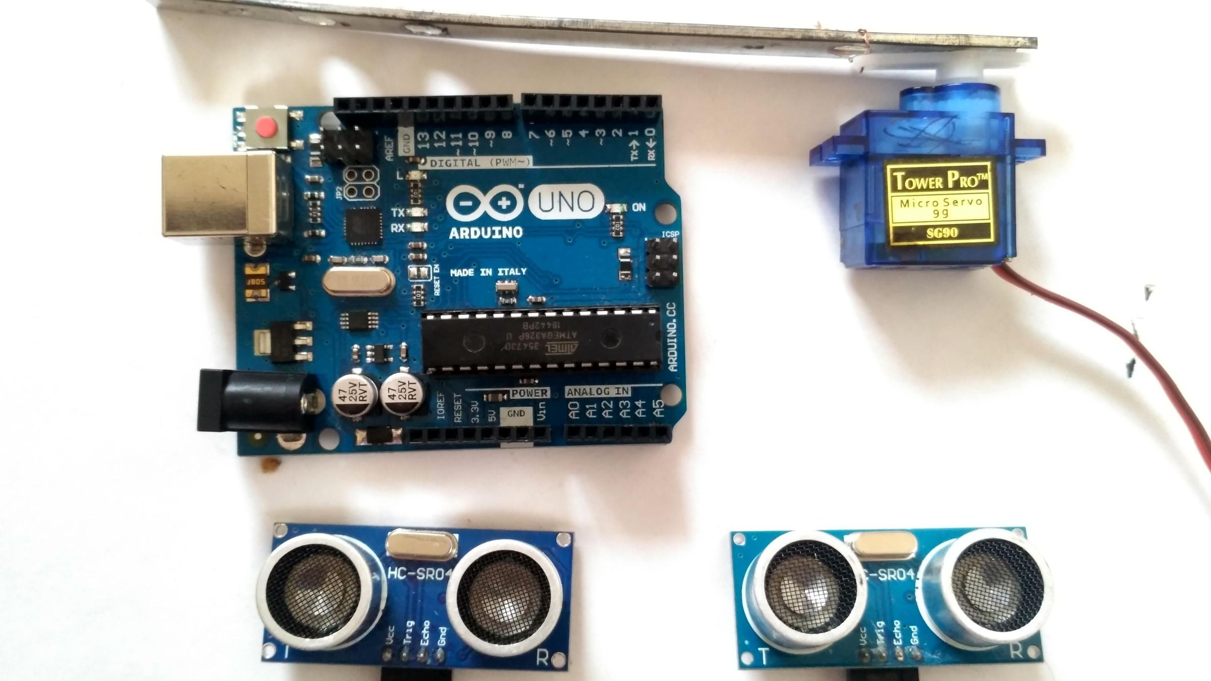 Self Balancing Triangle Robot | Balancing Inverted Triangle | With ...