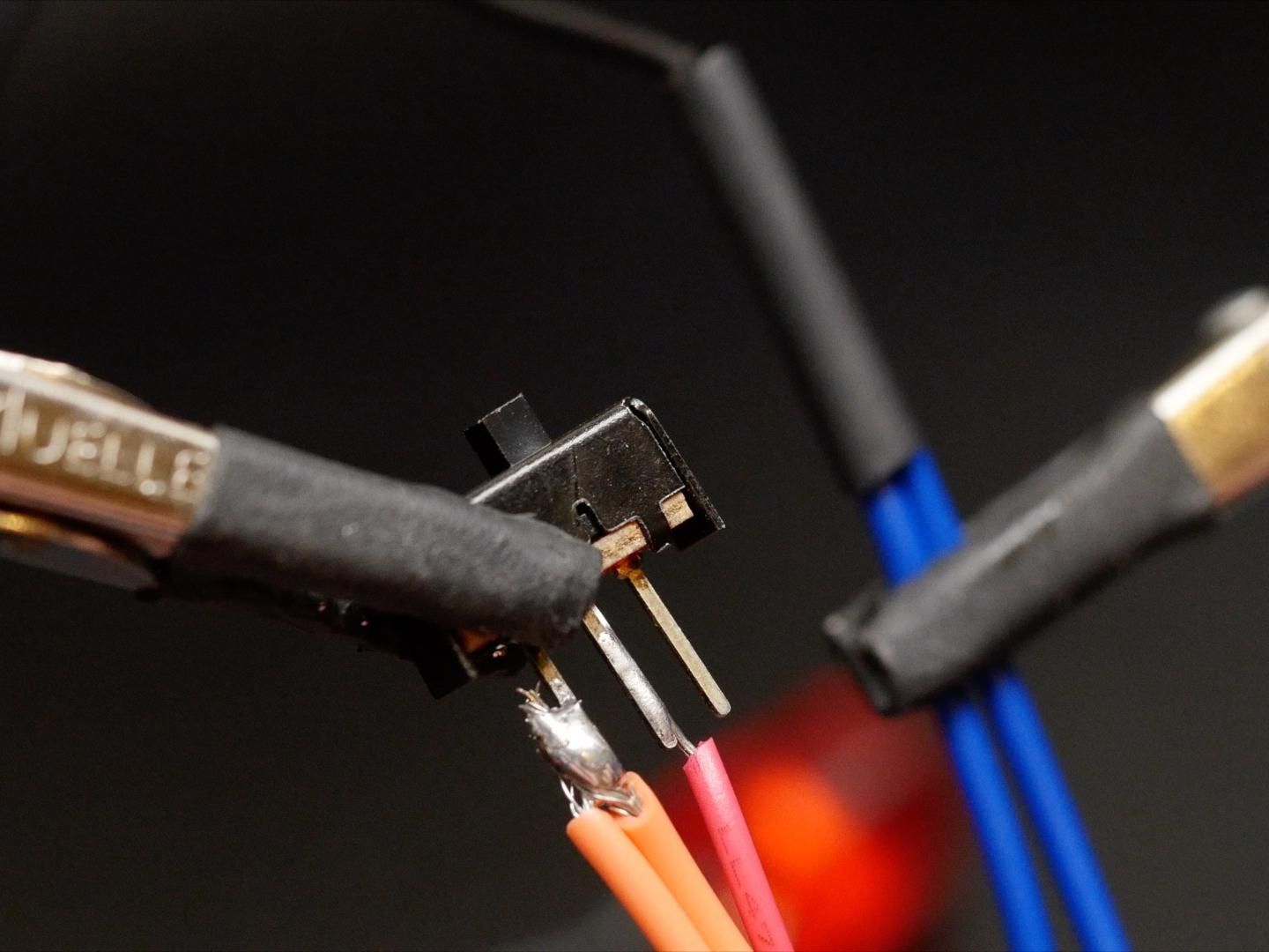 Easy LED Circuit : 5 Steps (with Pictures) - Instructables