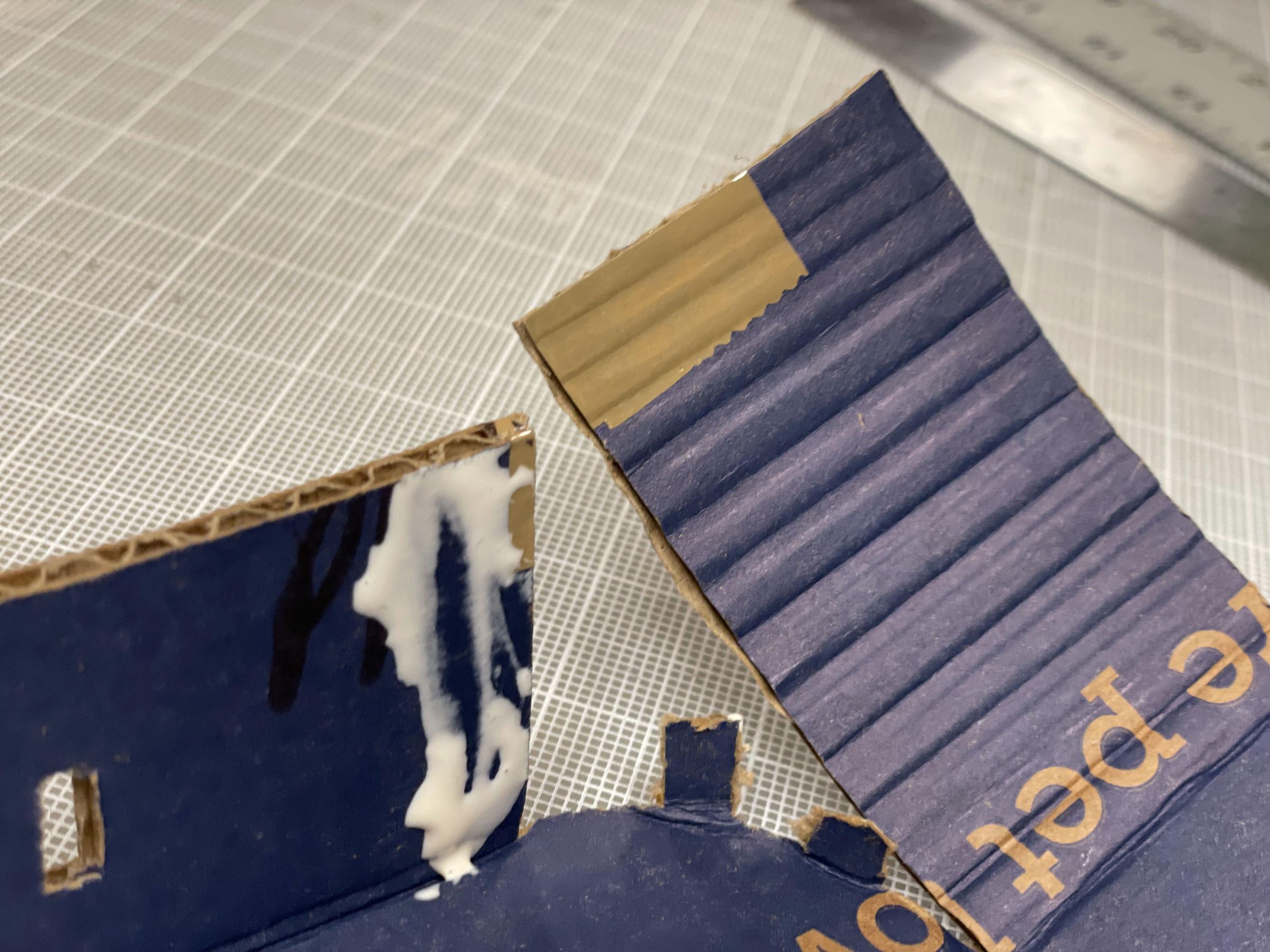 Cardboard Mario Kart Costume : 23 Steps (with Pictures) - Instructables