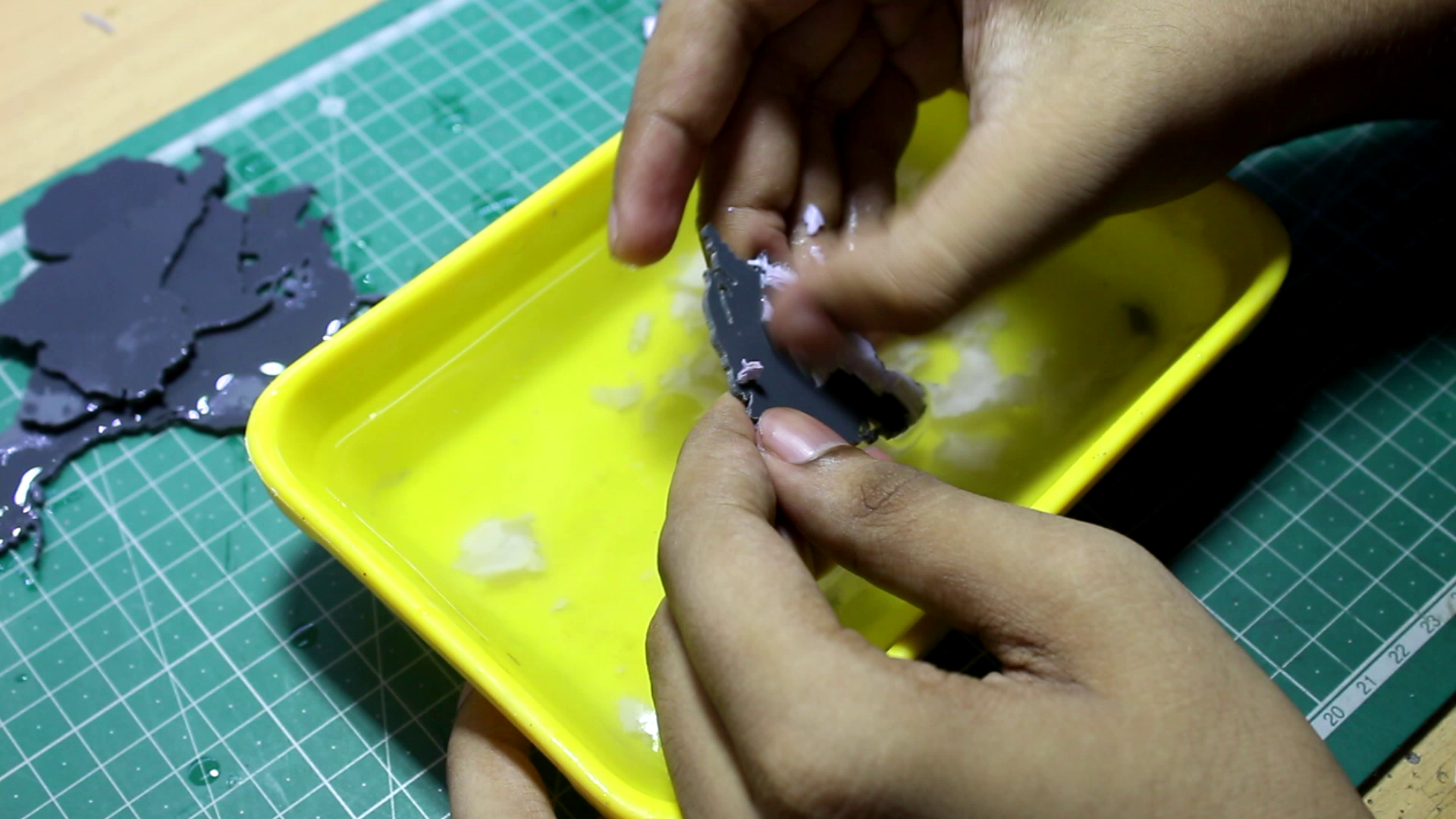 Backlit World Map From an Old PVC Pipe : 15 Steps (with Pictures ...