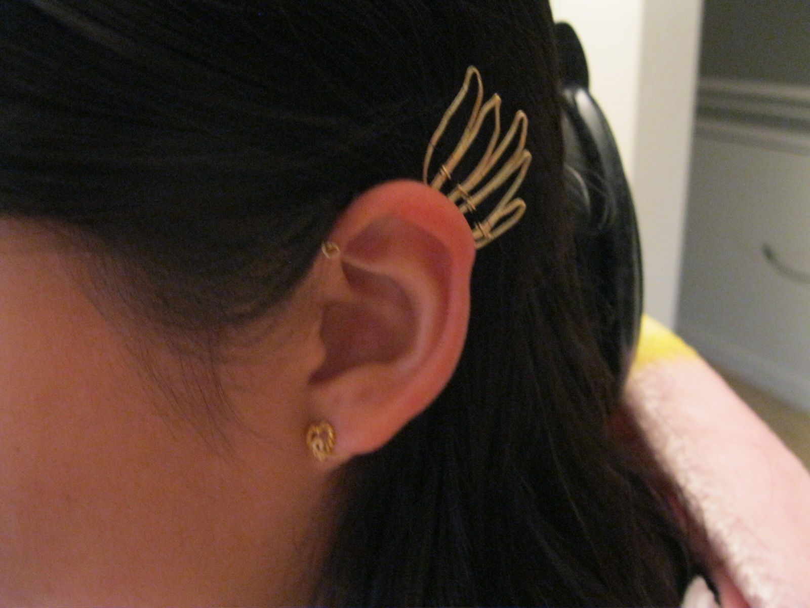 DIY Winged Ear Wrap : 13 Steps (with Pictures) - Instructables
