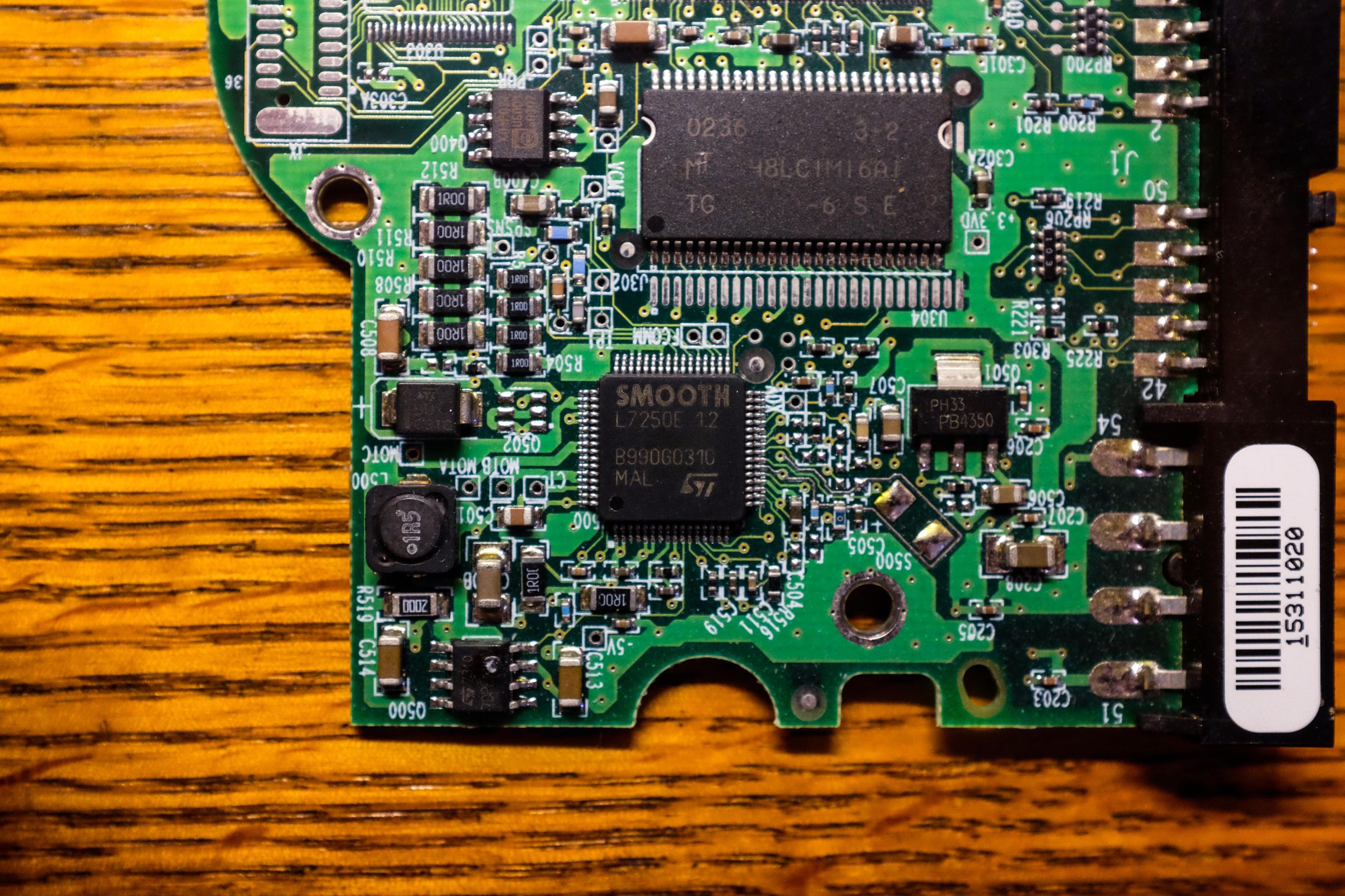 Successful Hard Drive Controller Replacement : 6 Steps - Instructables