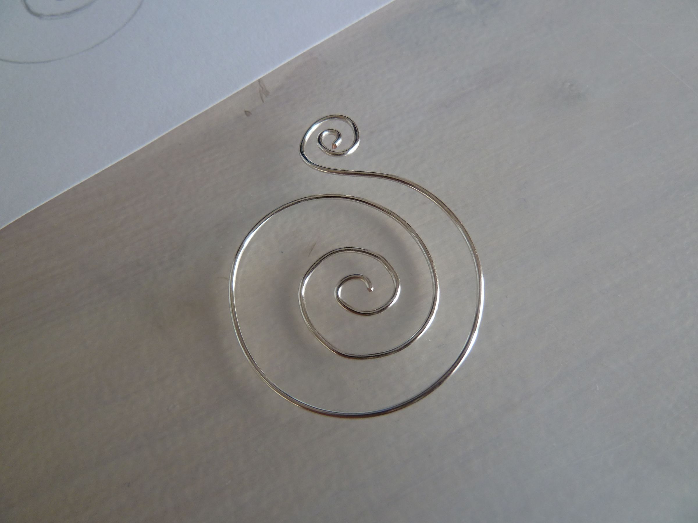 Swirled Wire Beaded Pendant : 18 Steps (with Pictures) - Instructables