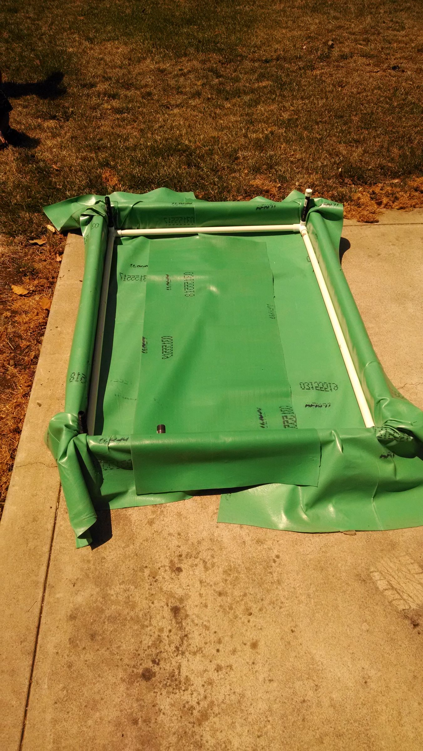 Backyard Recirculating Splash Pad : 8 Steps (with Pictures) - Instructables