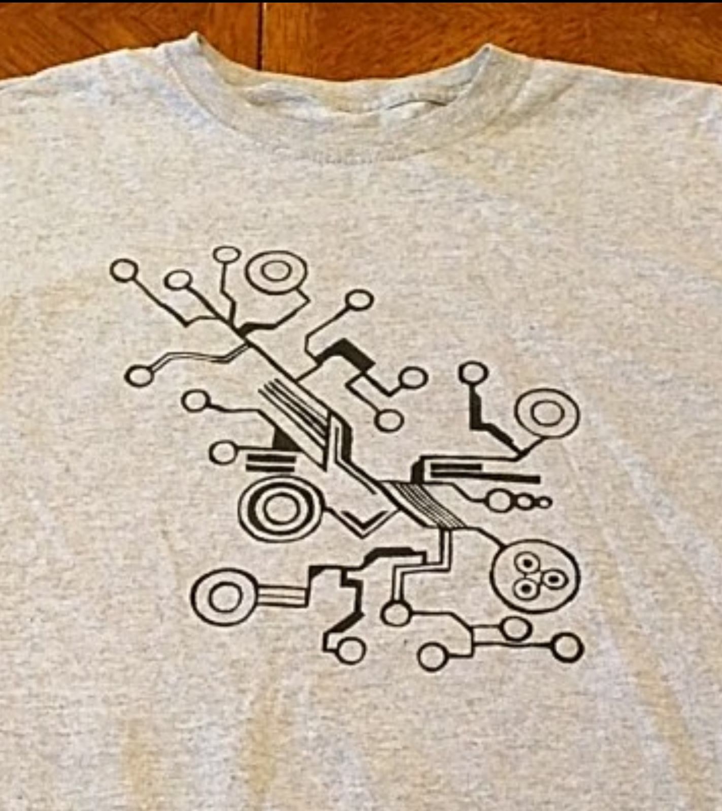 Sweatshirt Upgrade : 7 Steps (with Pictures) - Instructables