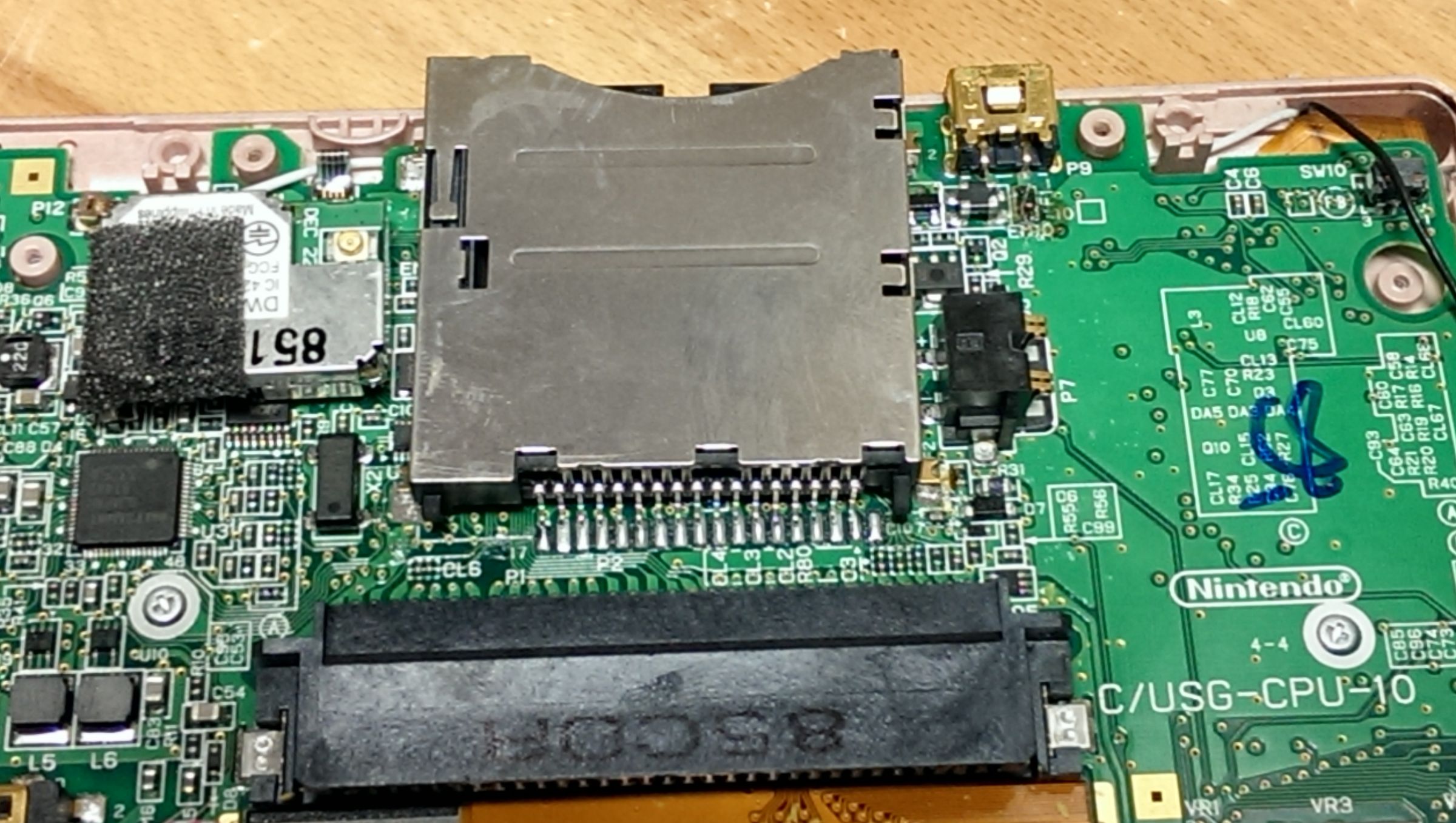 How to Fix a Broken Ds Lite : 16 Steps - Instructables