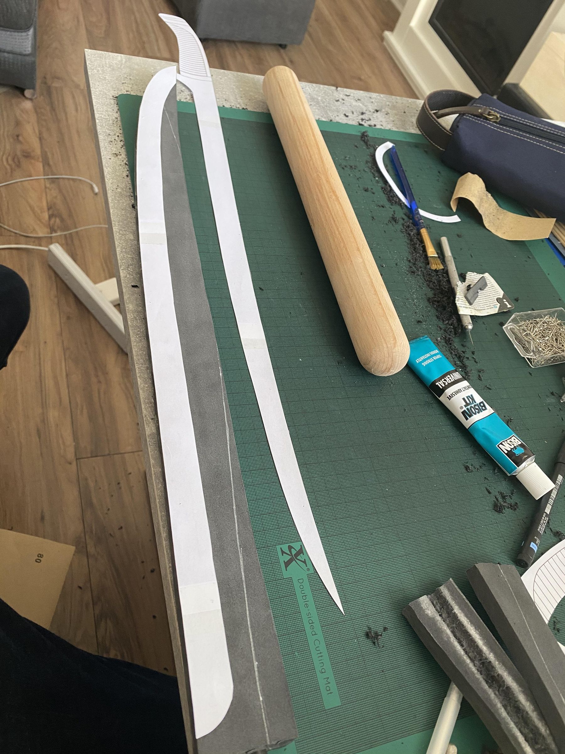 How to Make a LARP Safe Pirate Cutlass : 28 Steps (with Pictures ...