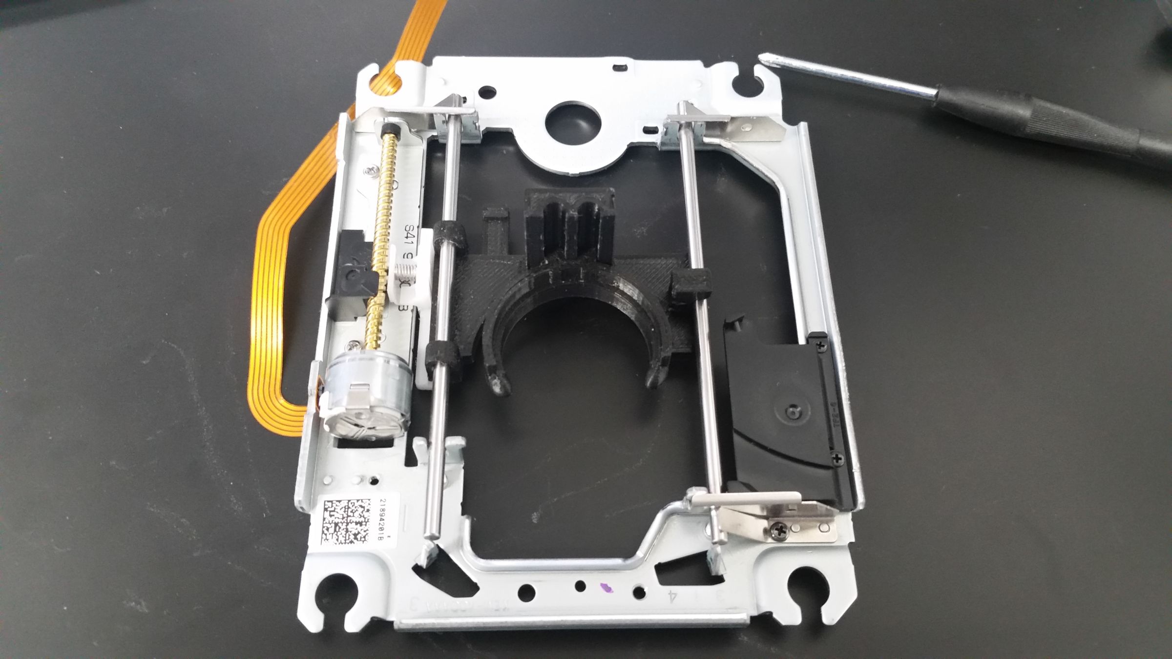 LadyBug: a Motorized Microscope and 3D Scanner for Very Small Things ...