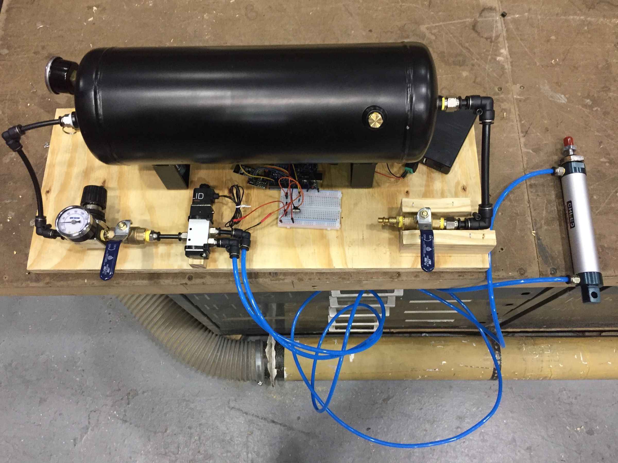 Remote Controlled Pneumatic Cylinder : 8 Steps - Instructables