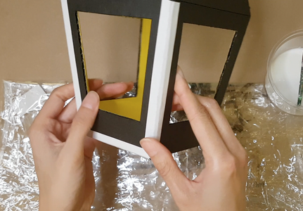 How to Make a Cardboard Christmas Lamppost : 6 Steps - Instructables