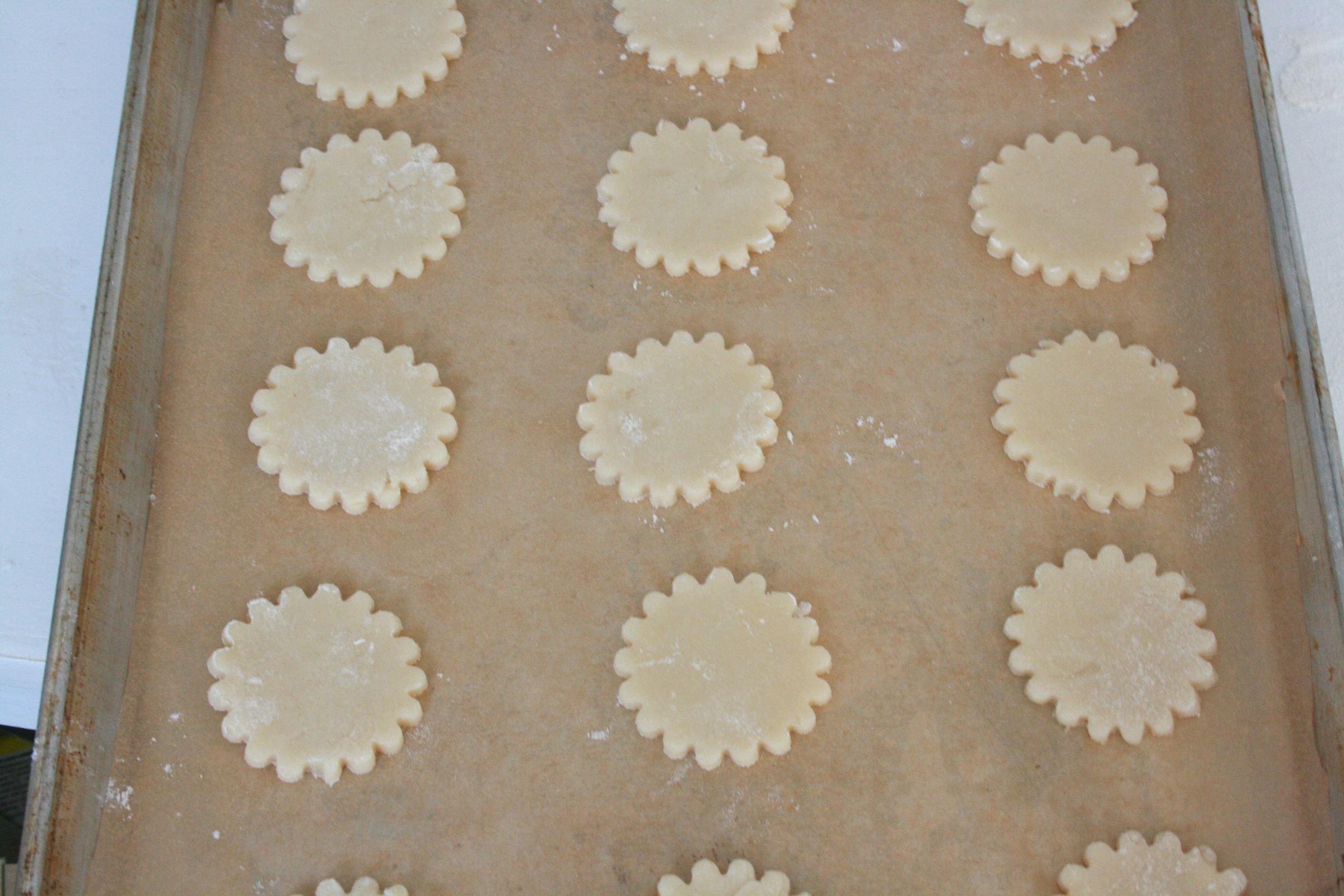 Trefoils Shortbread Recipe : 5 Steps (with Pictures) - Instructables