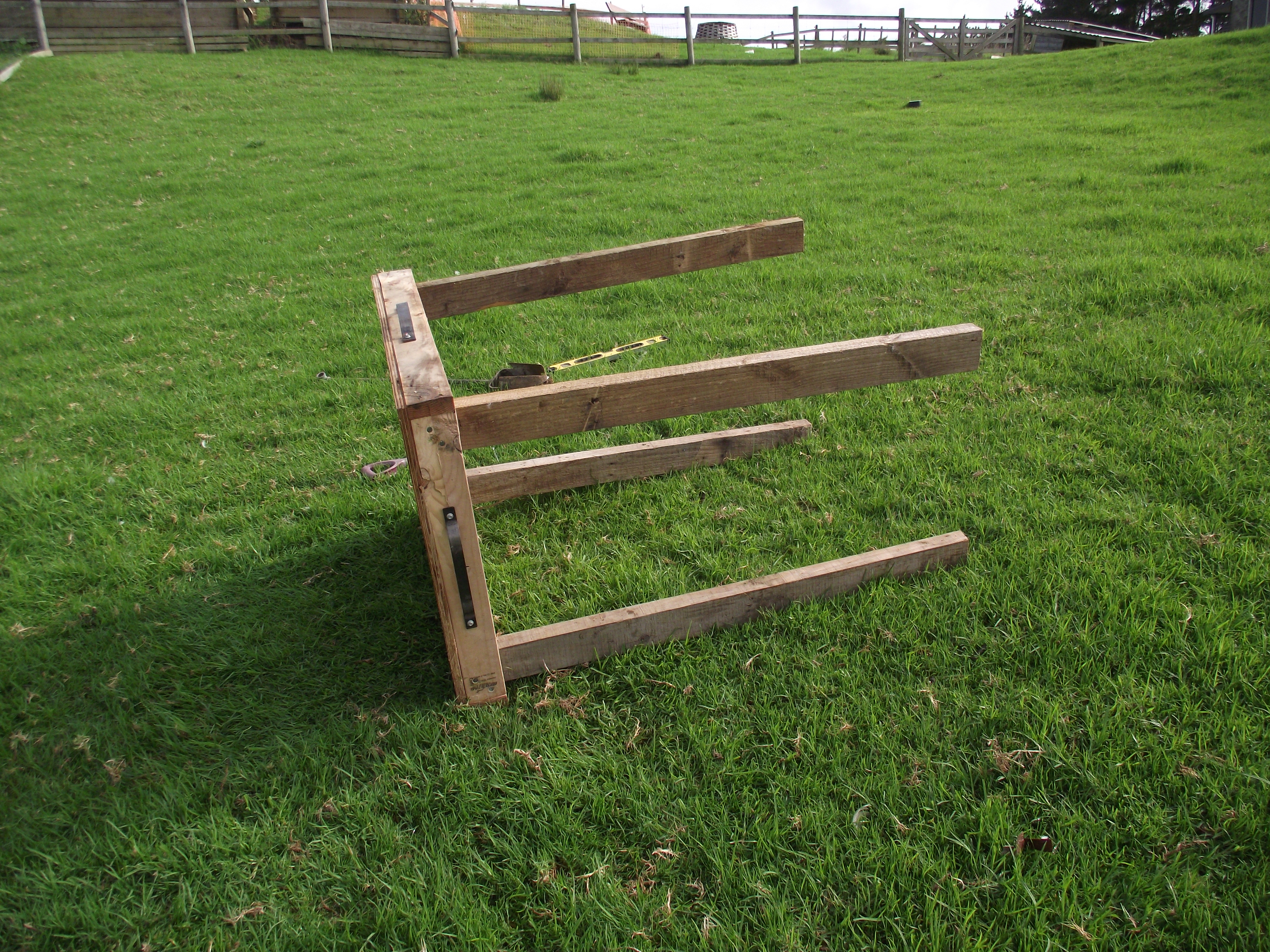 Dog Agility Table : 12 Steps (with Pictures) - Instructables