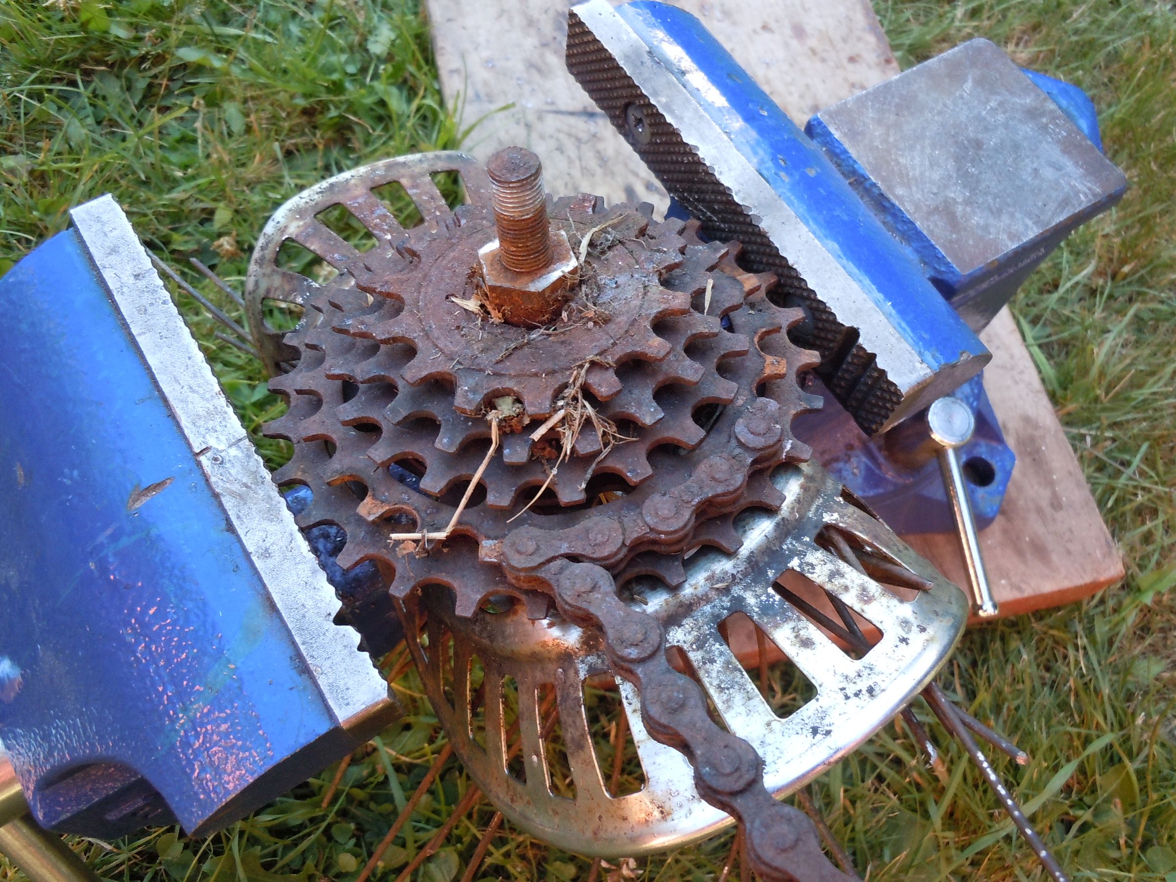 Rusted Stuck Seized Parts, Free at Last : 5 Steps (with Pictures ...