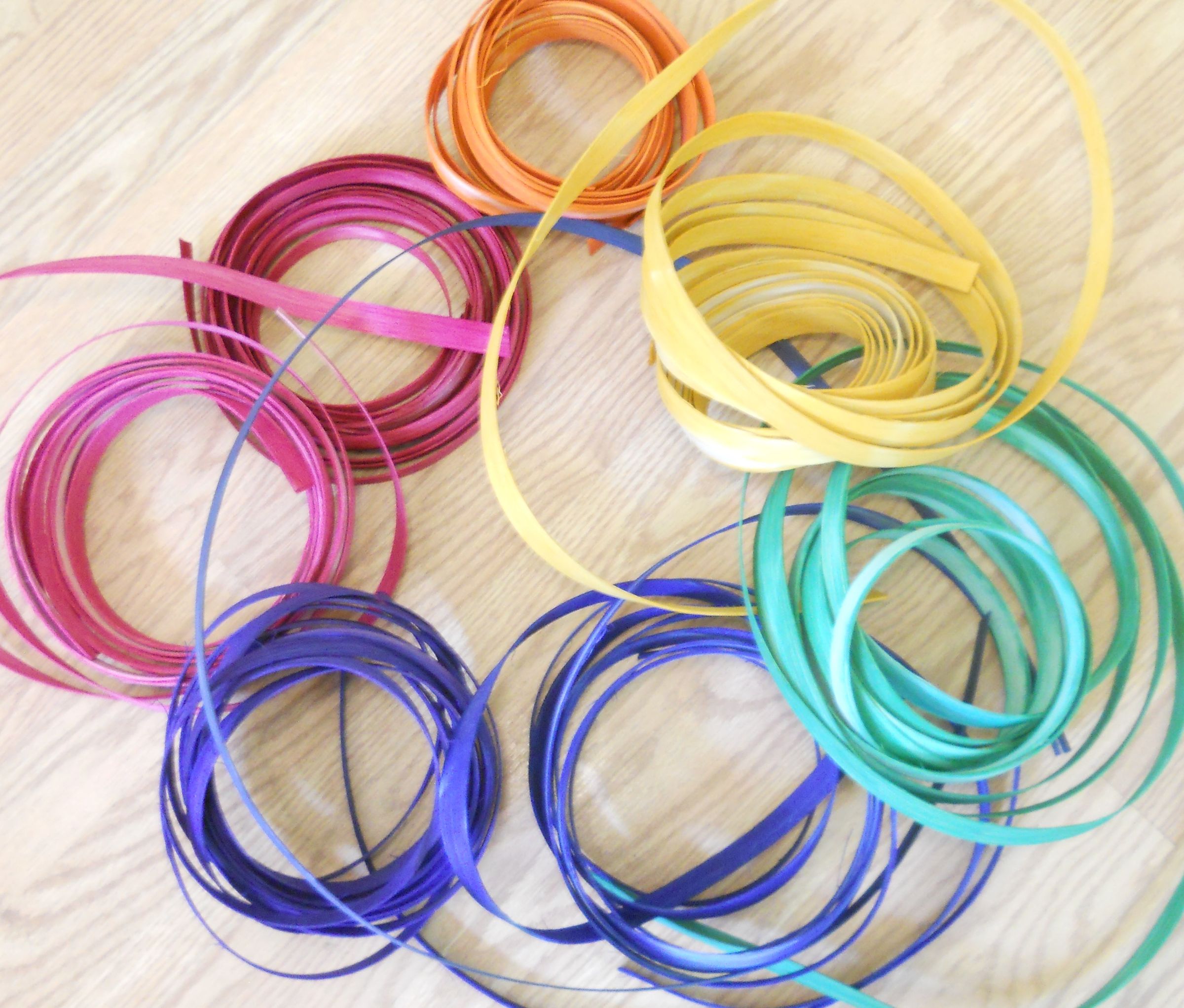 Dyeing Reed for Colorful Baskets : 5 Steps (with Pictures) - Instructables