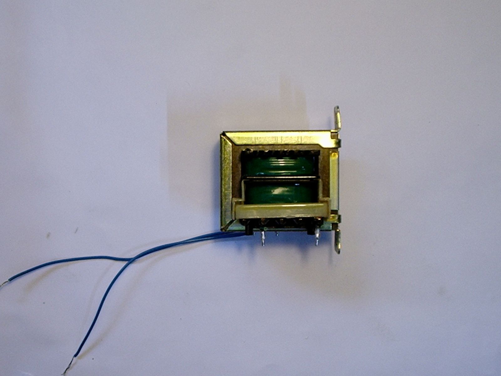 Make an Ultra Simple High Voltage Generator : 5 Steps - Instructables