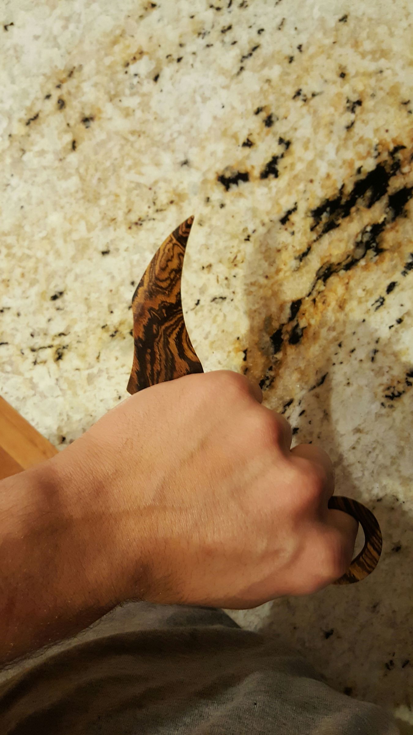 Training Karambit : 6 Steps (with Pictures) - Instructables