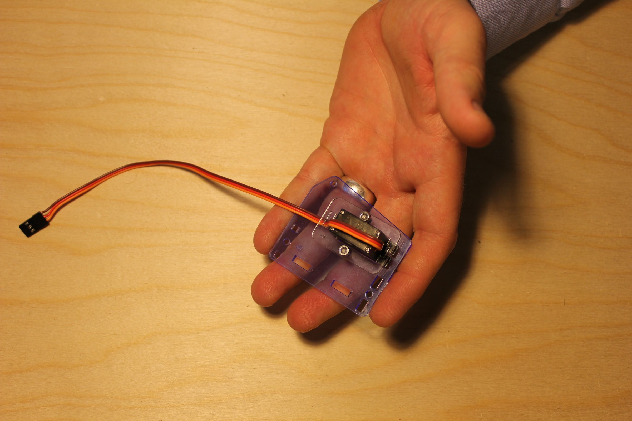 MeArm V1.1 - Tiny Open Source Robot Arm : 18 Steps (with Pictures) - Instructables