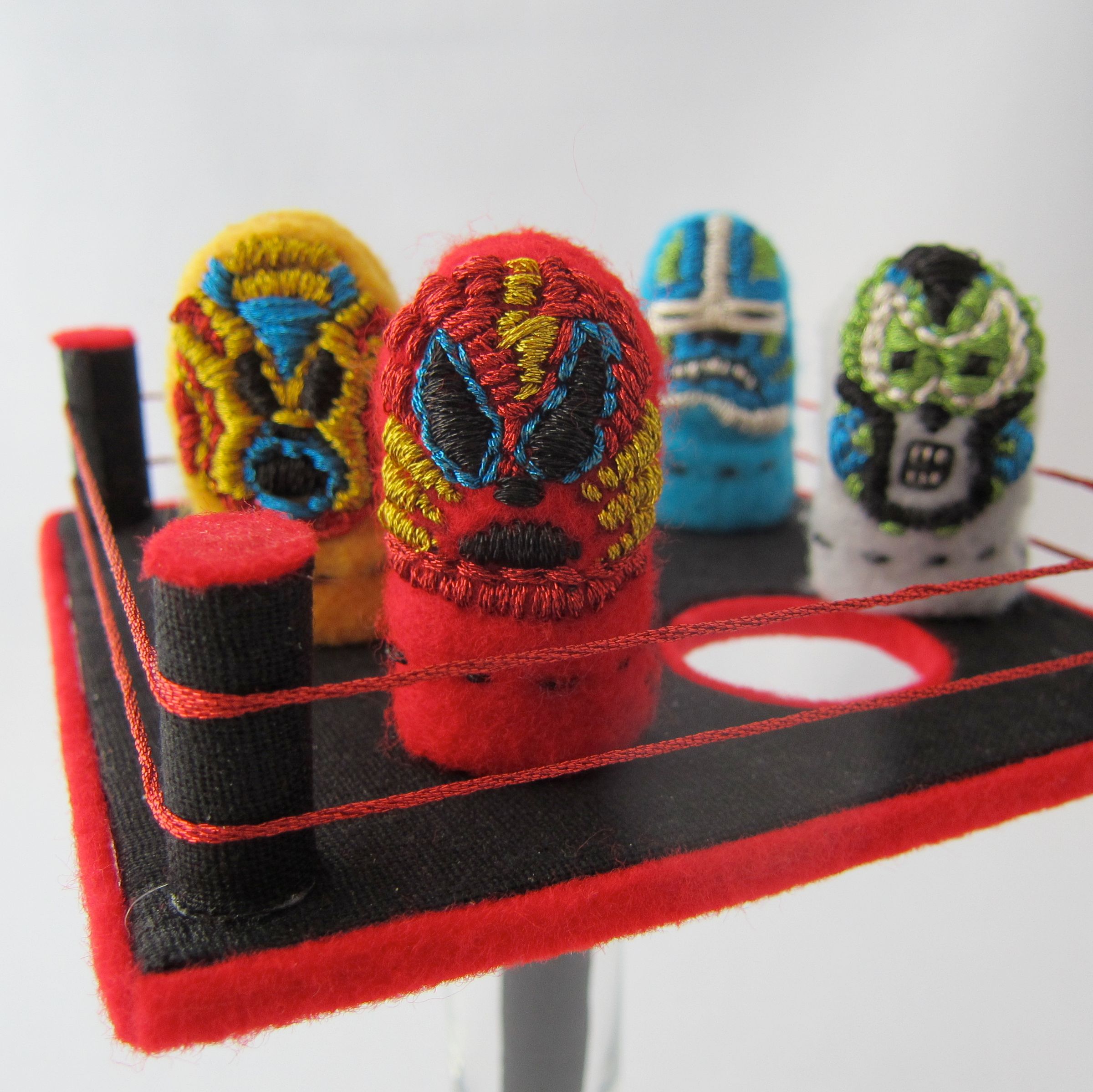 Collectibles Figurines & Knick Knacks Wrestler Finger Puppets Art ...