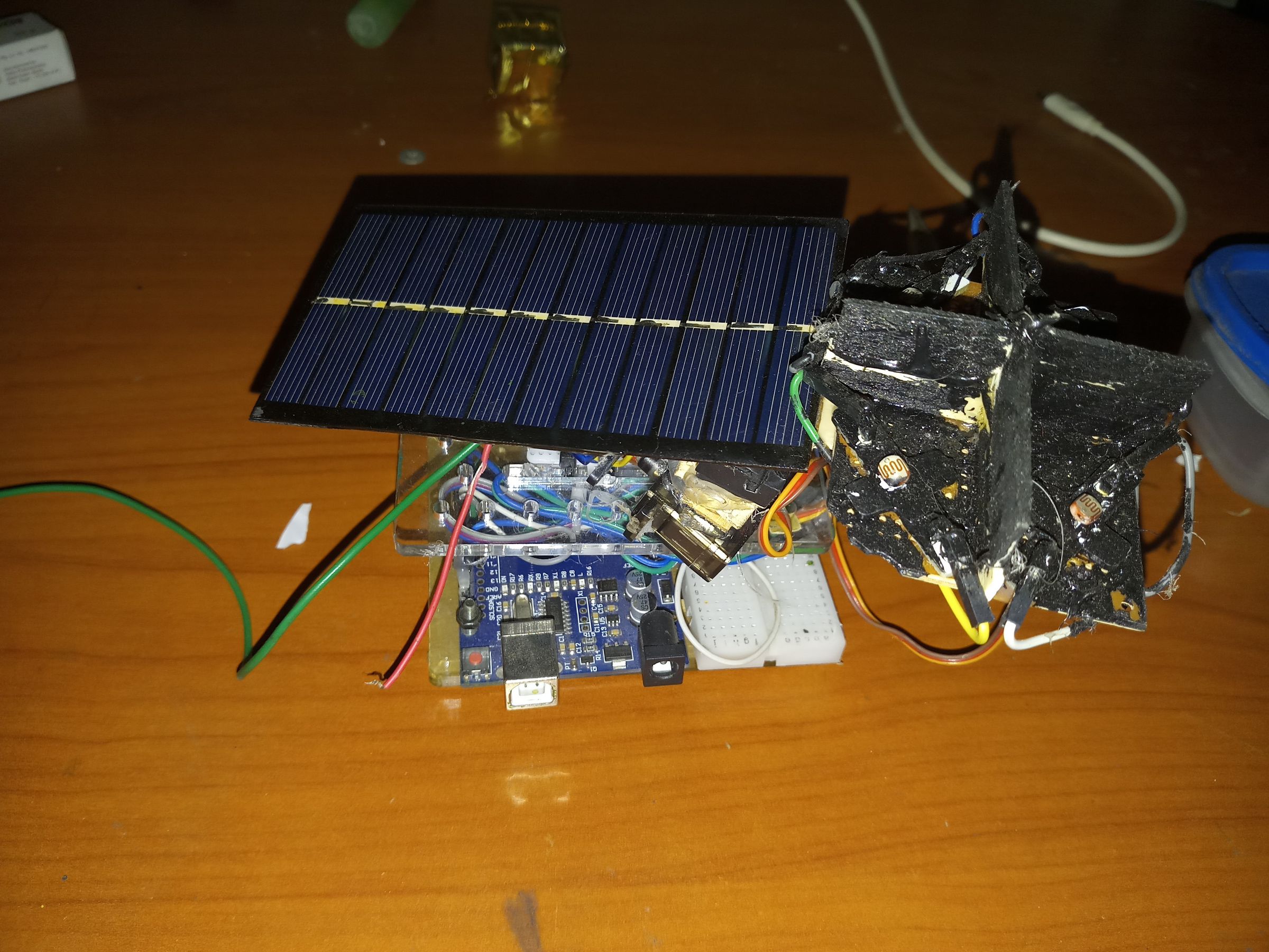 DIY Miniature Solar Tracker : 5 Steps (with Pictures) - Instructables