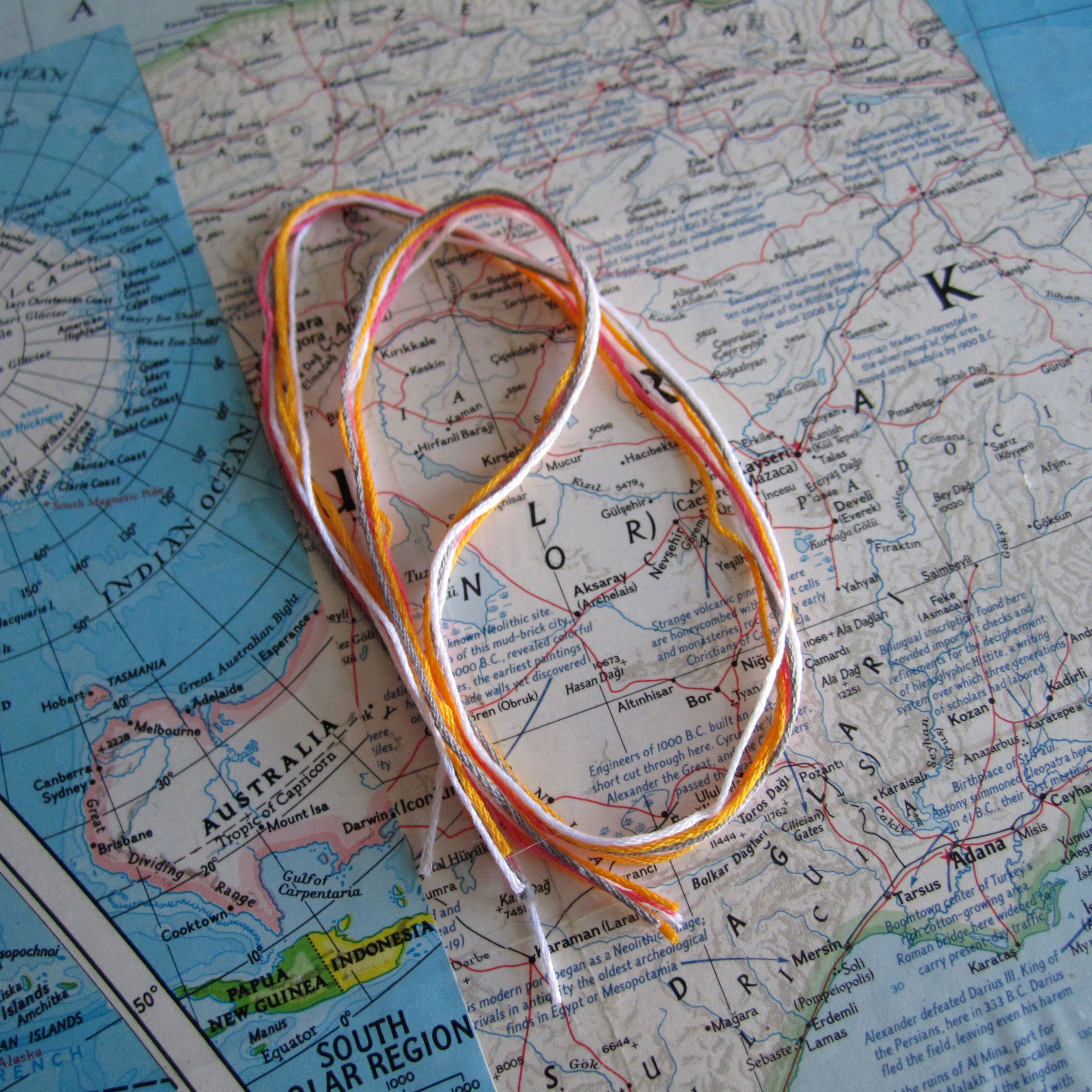 How to Make a Friendship Bracelet : 9 Steps (with Pictures) - Instructables