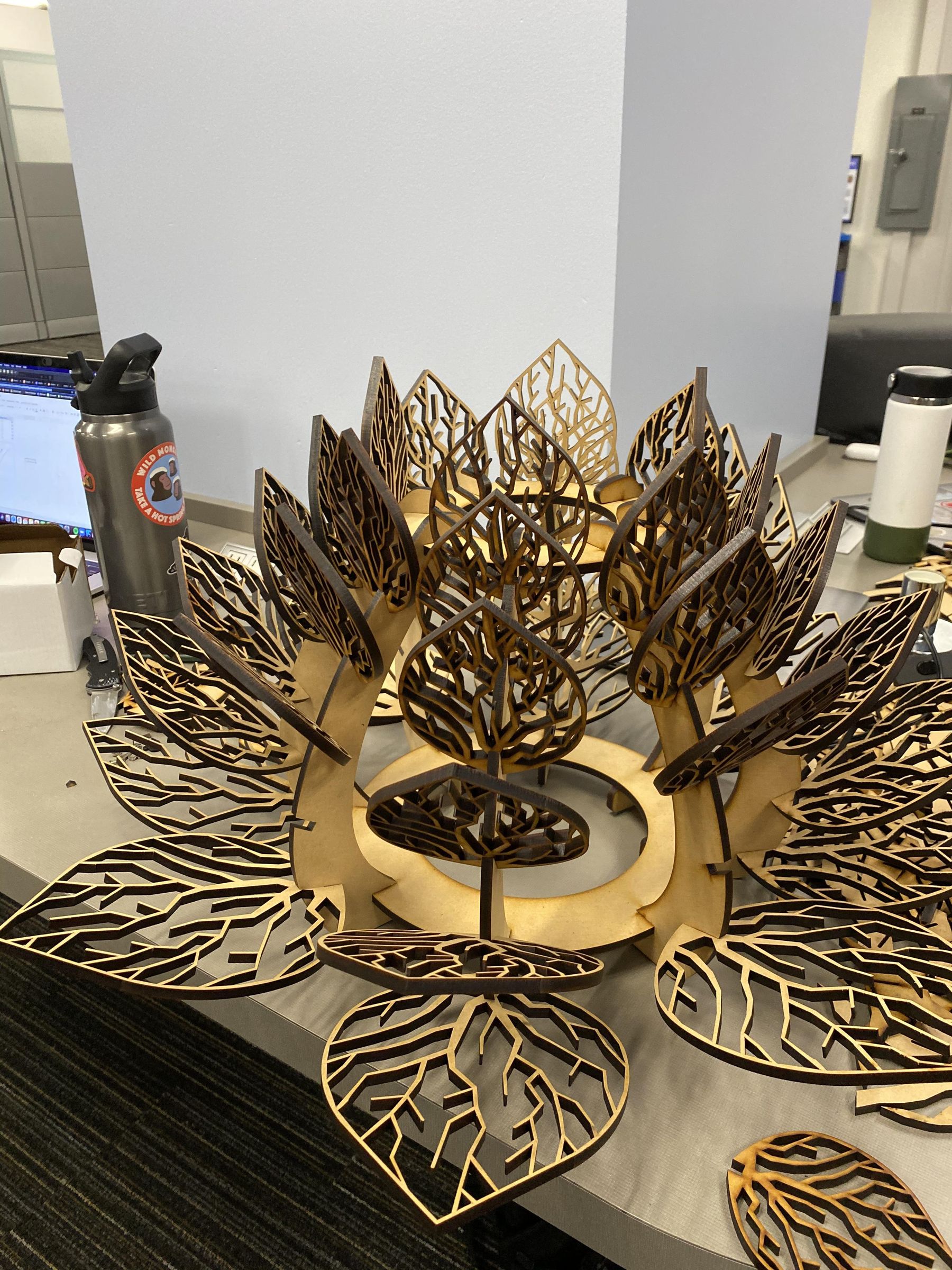 Laser Cutting a Lamp : 10 Steps (with Pictures) - Instructables