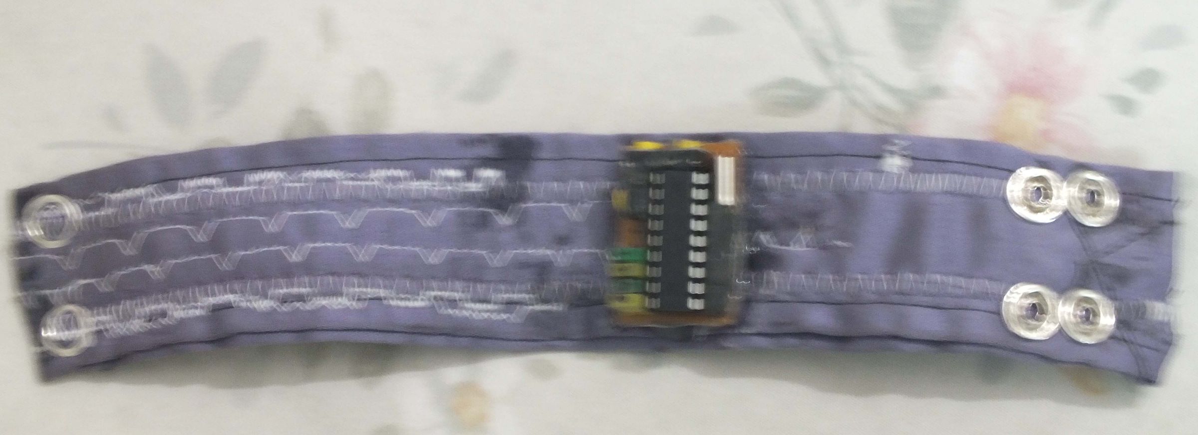 Smallest Binary Clock : 3 Steps - Instructables