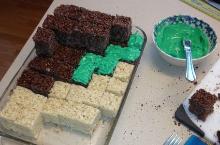 Minecraft Crispie Treats : 9 Steps (with Pictures) - Instructables